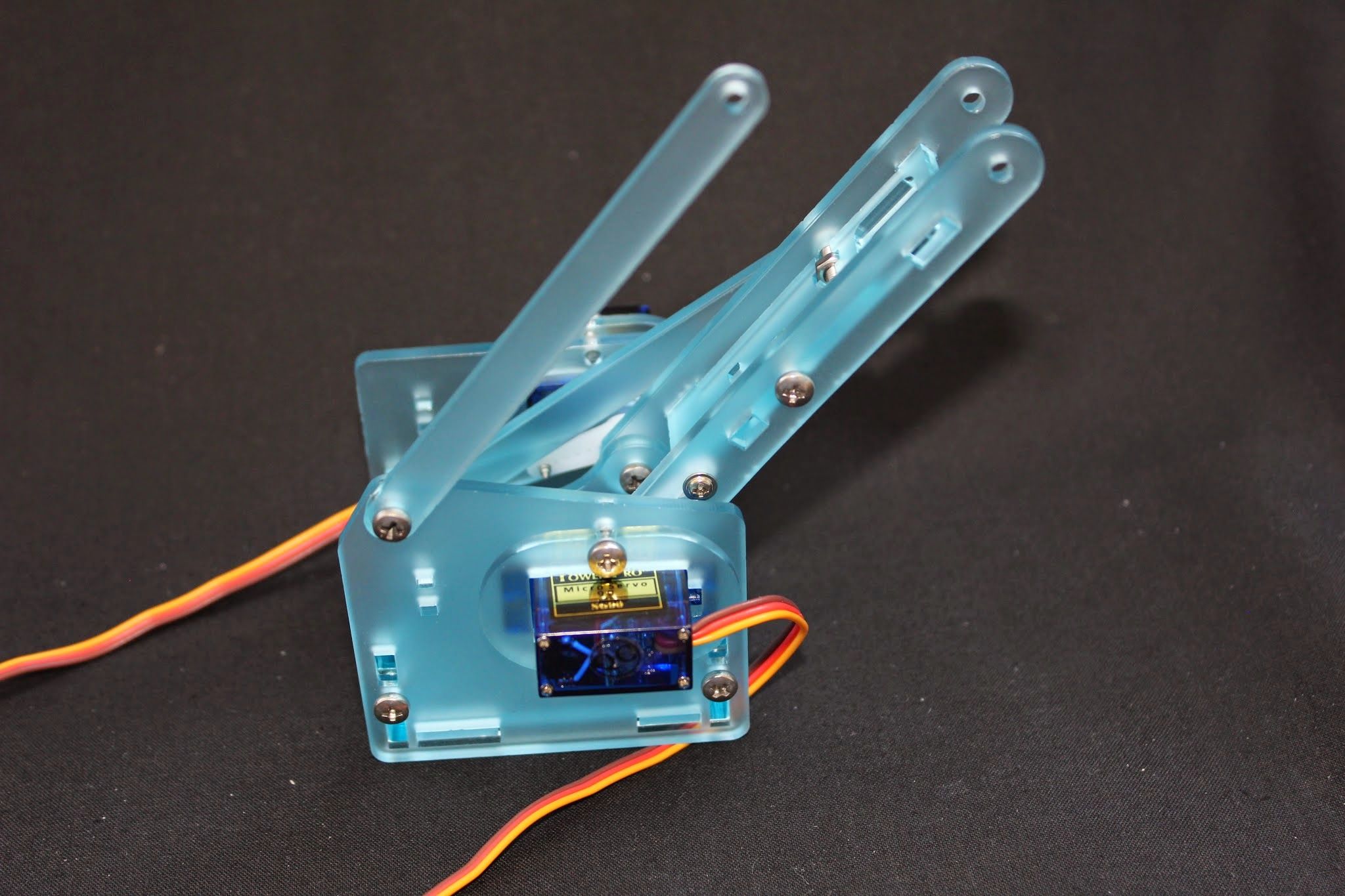 Pocket Sized Robot Arm MeArm V0.4 : 20 Steps (with Pictures ...