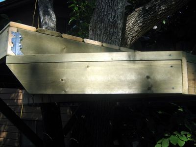 How to Build a Treehouse : 17 Steps (with Pictures) - Instructables