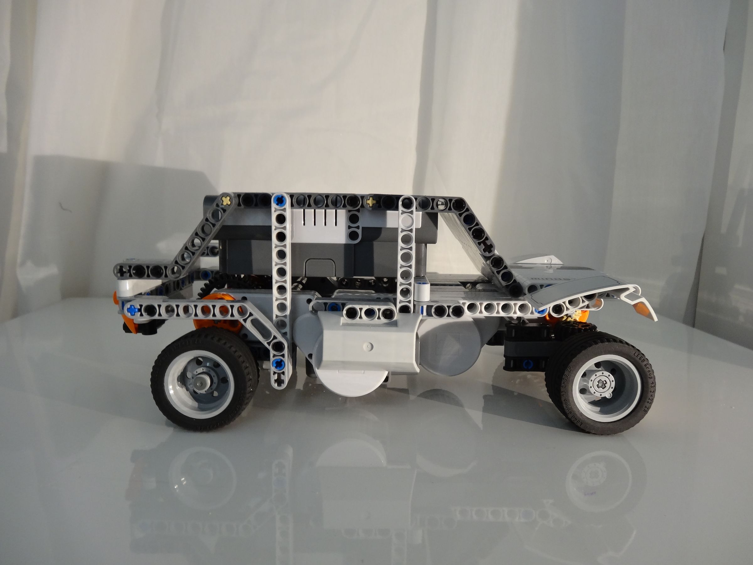 Ante: Lego Mindstorms NXT Car : 3 Steps - Instructables