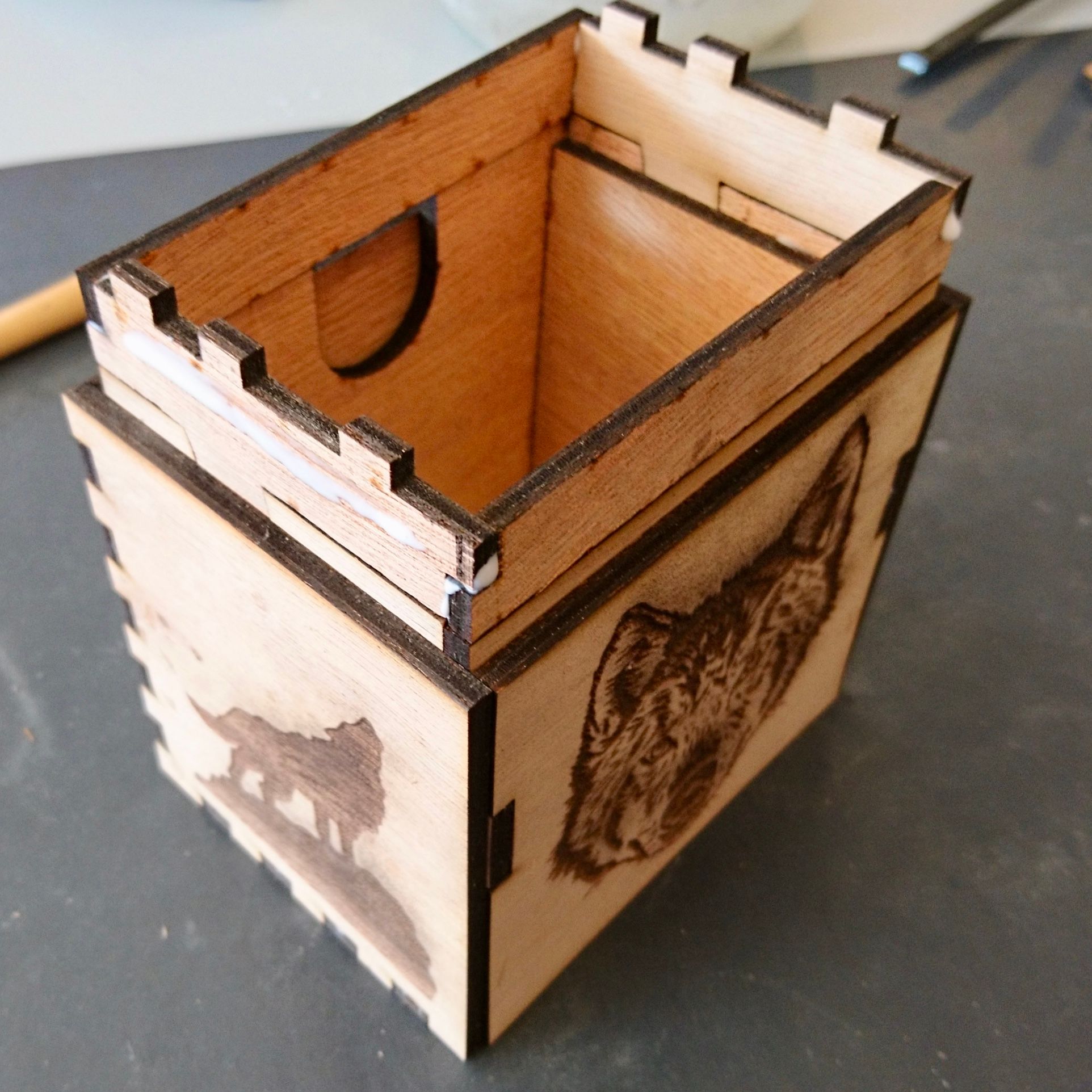 Laser Cut Game Card Box With Internal Hinges : 9 Steps (with Pictures ...