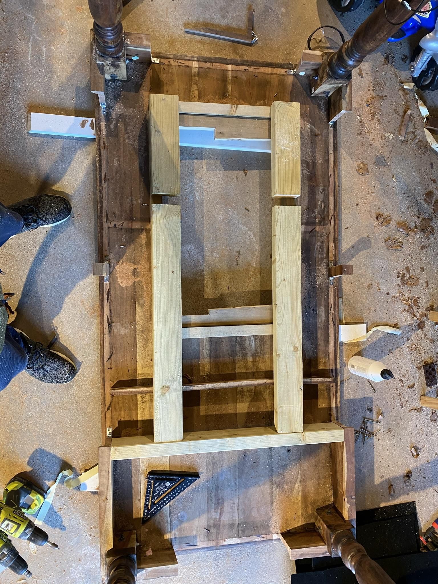 The Ultimate D&D Tabel : 9 Steps (with Pictures) - Instructables