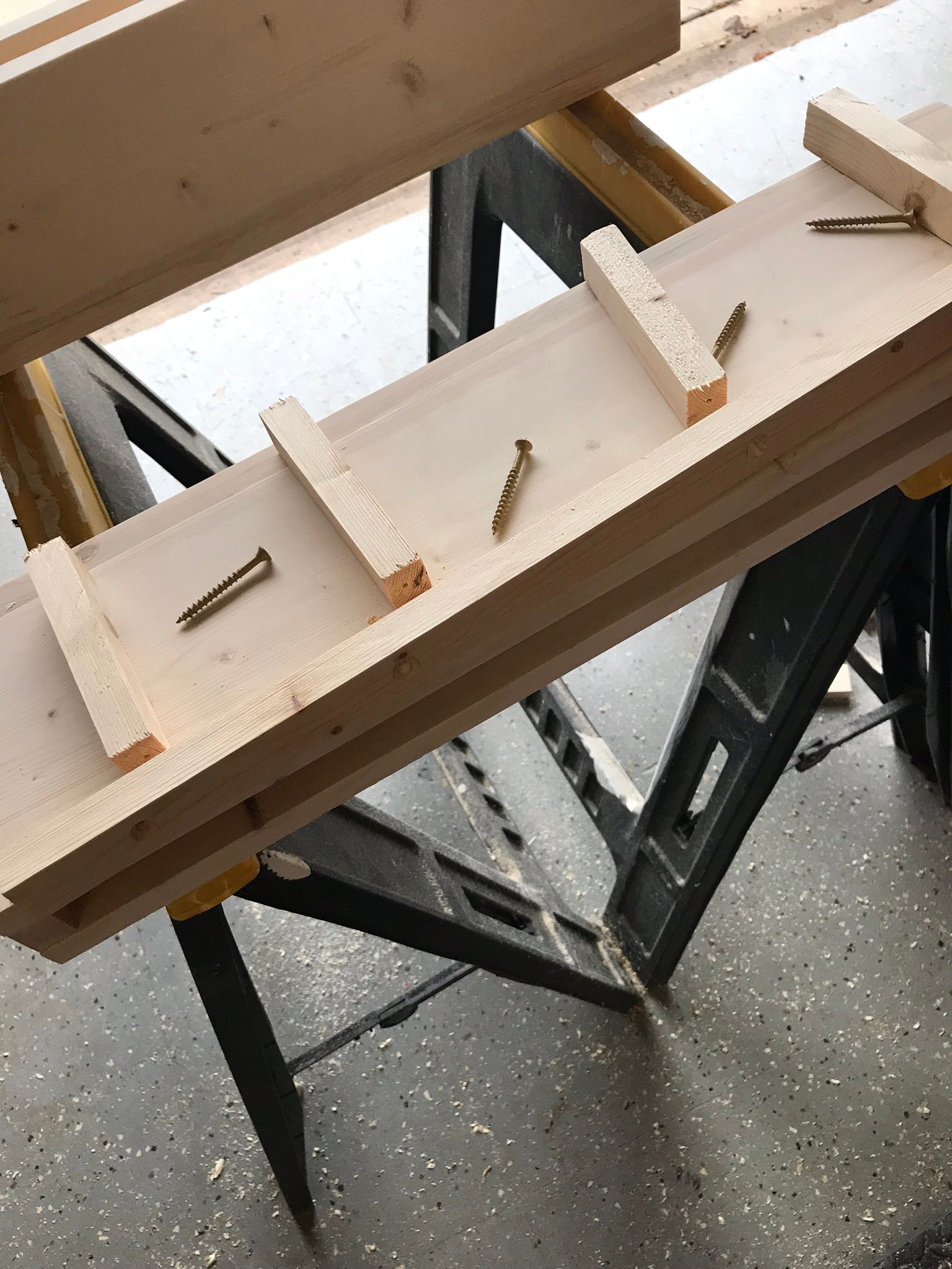 DIY Floating Shelves : 4 Steps (with Pictures) - Instructables