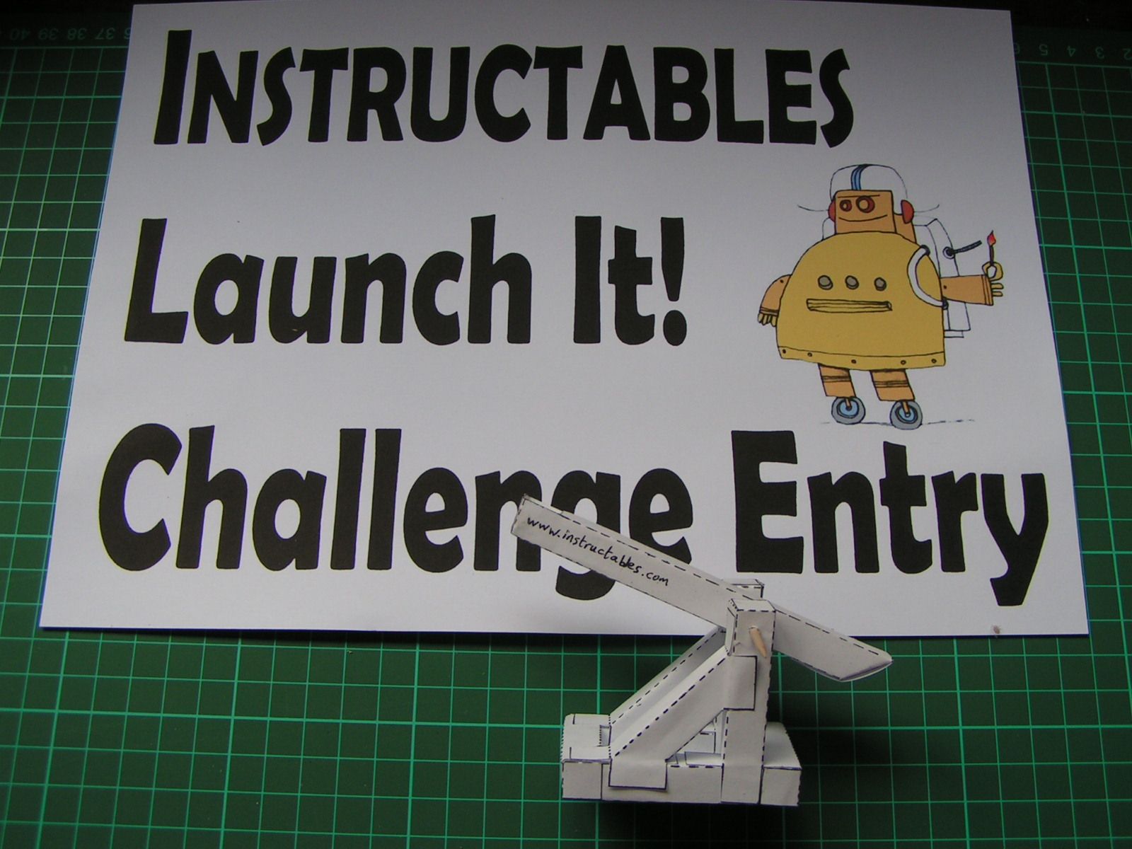 Launch It: the Paper Catapult. : 6 Steps (with Pictures) - Instructables