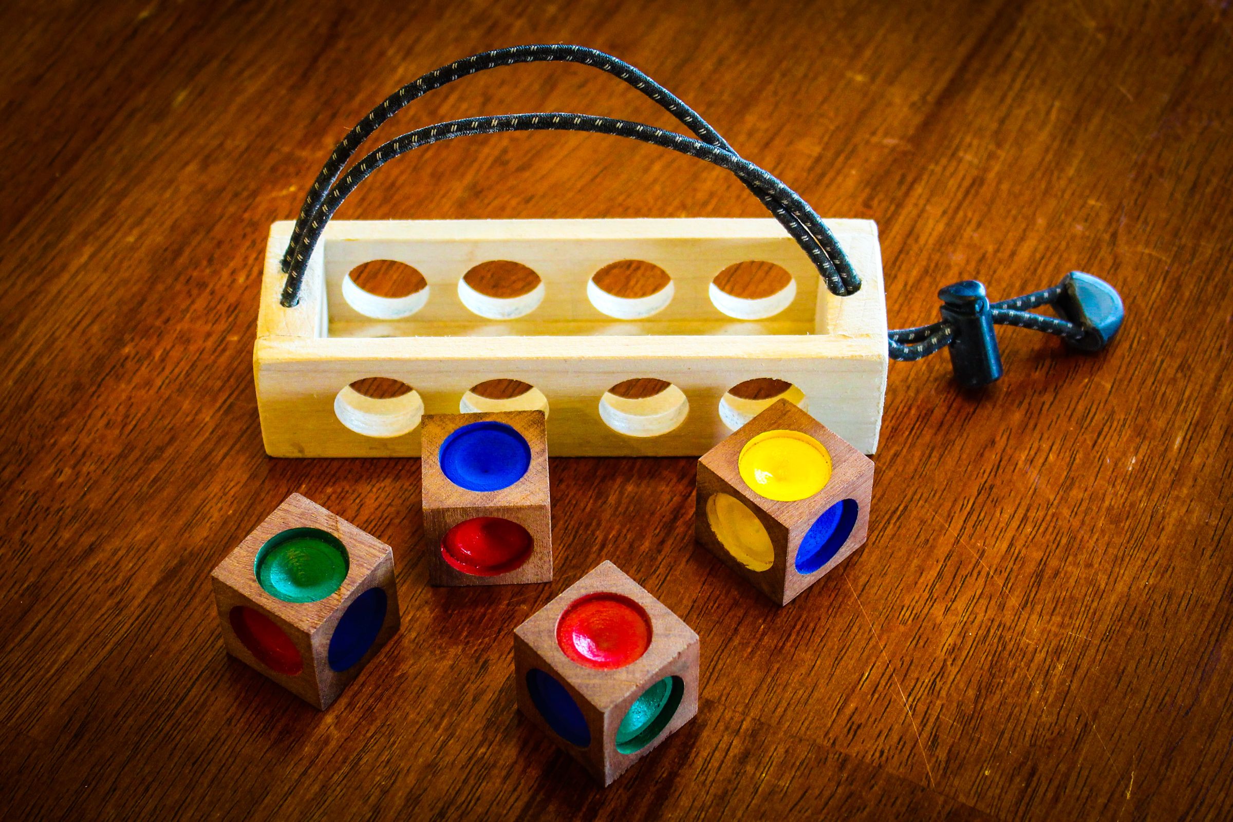 Instant Insanity Puzzle : 24 Steps (with Pictures) - Instructables