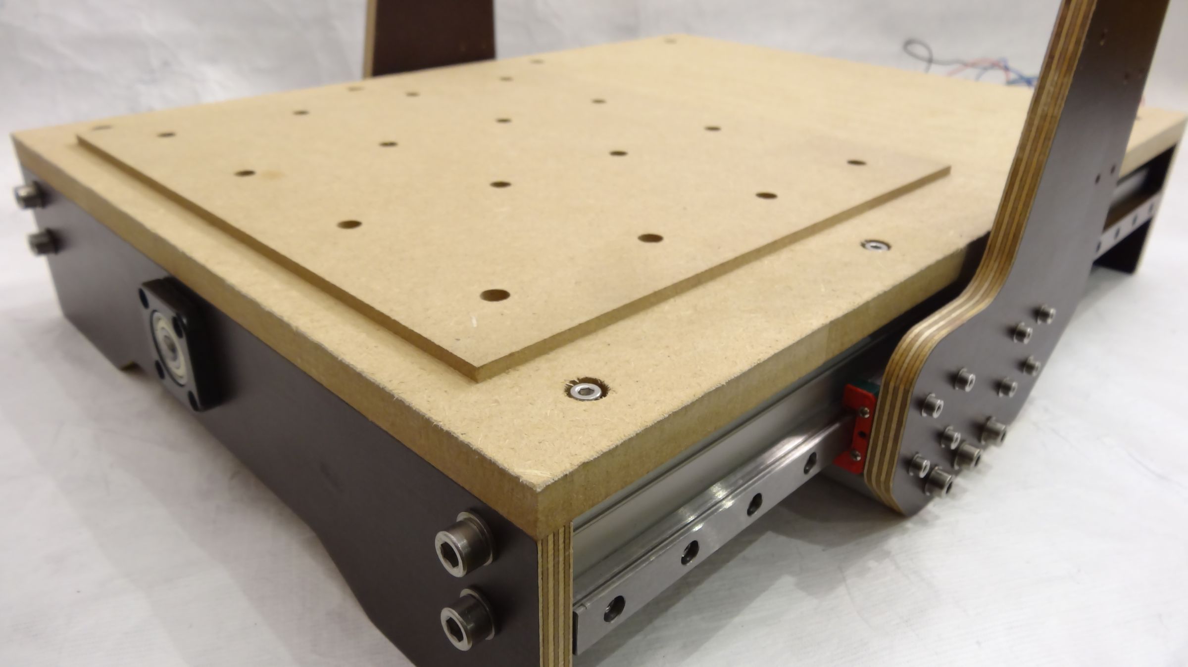 LOW COST DIY 500€ CNC MILL : 23 Steps (with Pictures) - Instructables