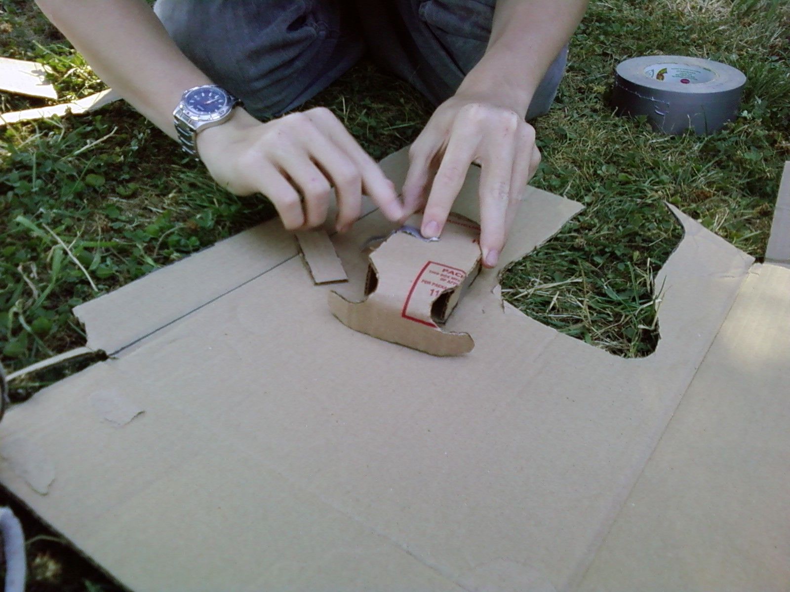 Cardboard Cell Phone Case. : 9 Steps - Instructables