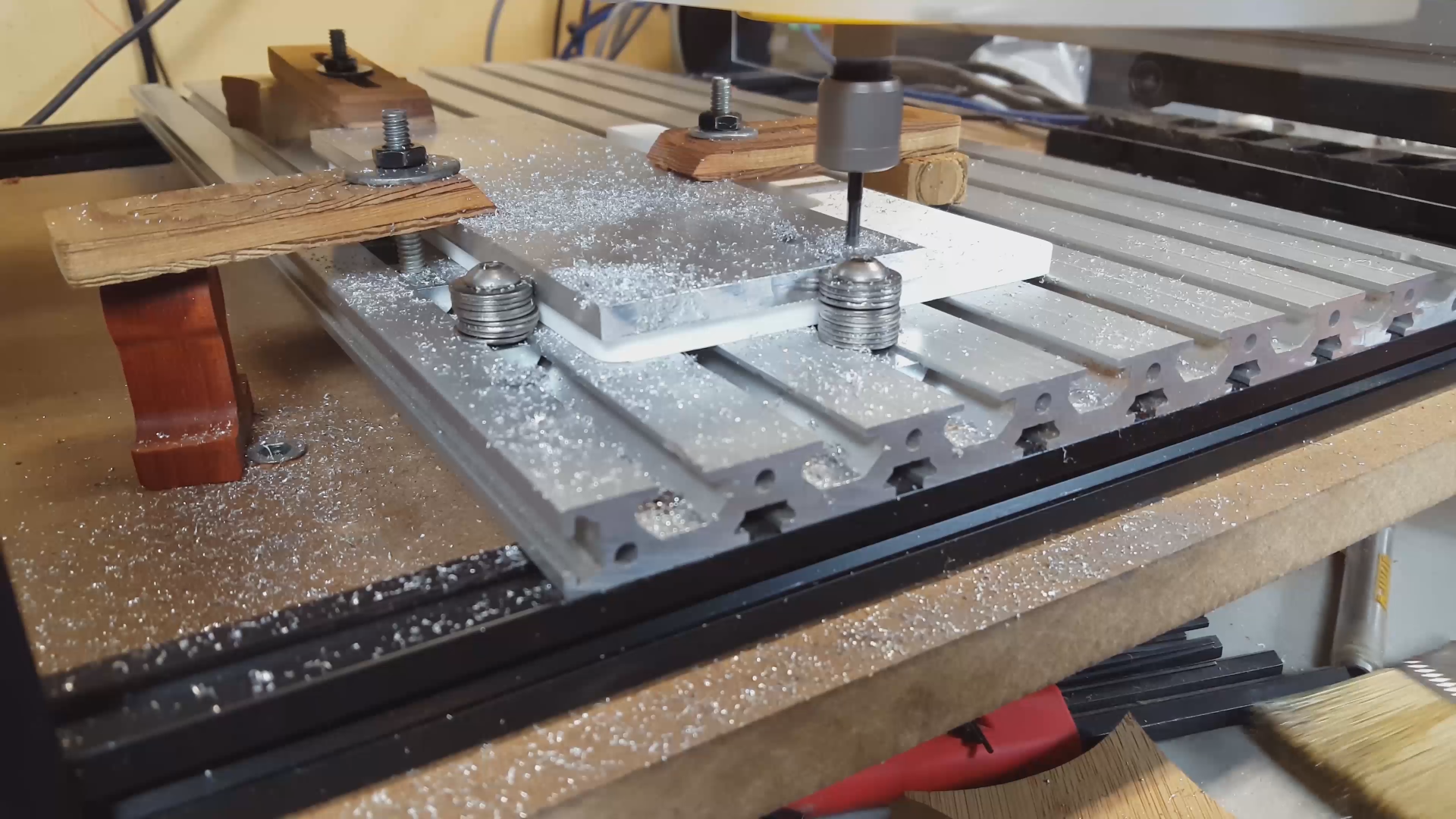Building a CNC Router From Scratch : 9 Steps - Instructables