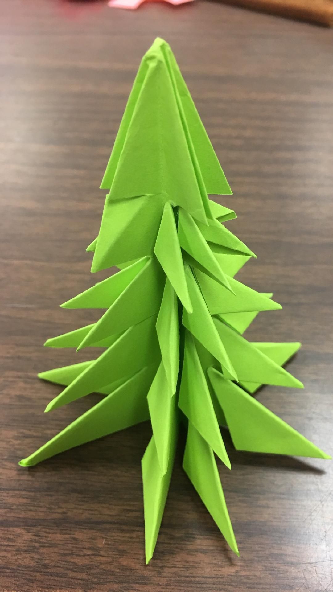 Kirigami Christmas Tree in Green : 15 Steps (with Pictures) - Instructables