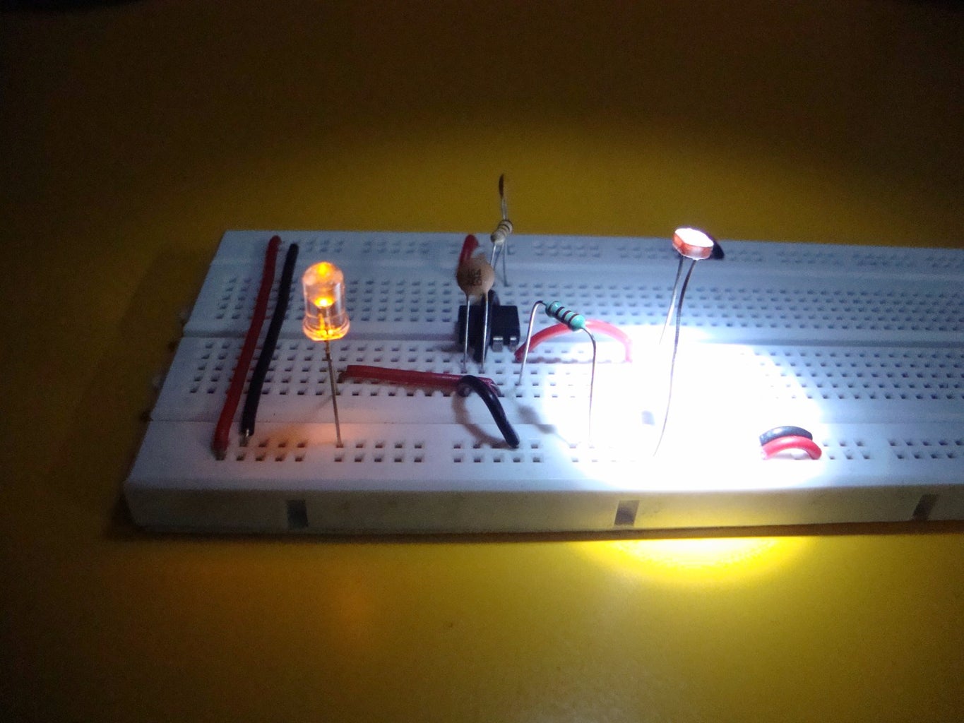 10 Breadboard Projects For Beginners 17 Steps With Pictures Instructables