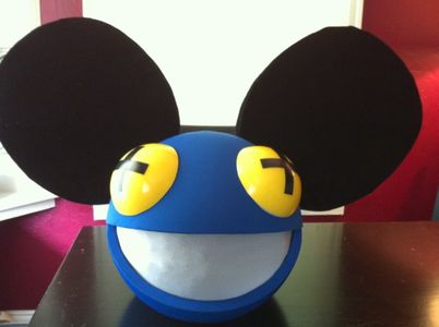 How to Build Your Own Deadmau5 Mouse Head Helmet! : 12 Steps (with ...