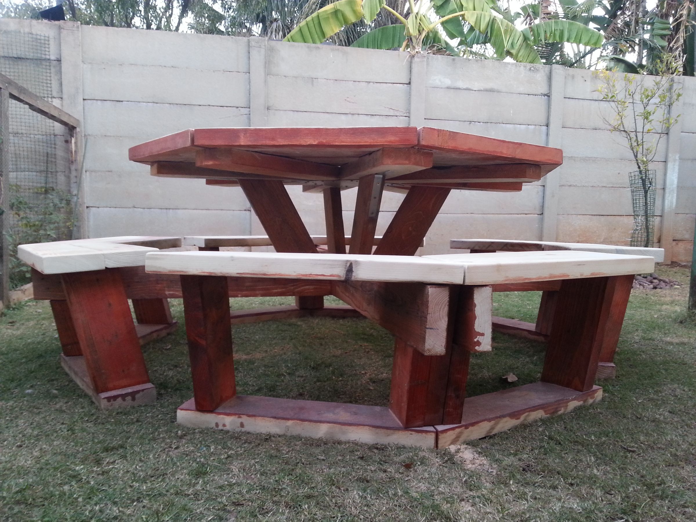 Octagonal Party Bench : 7 Steps (with Pictures) - Instructables