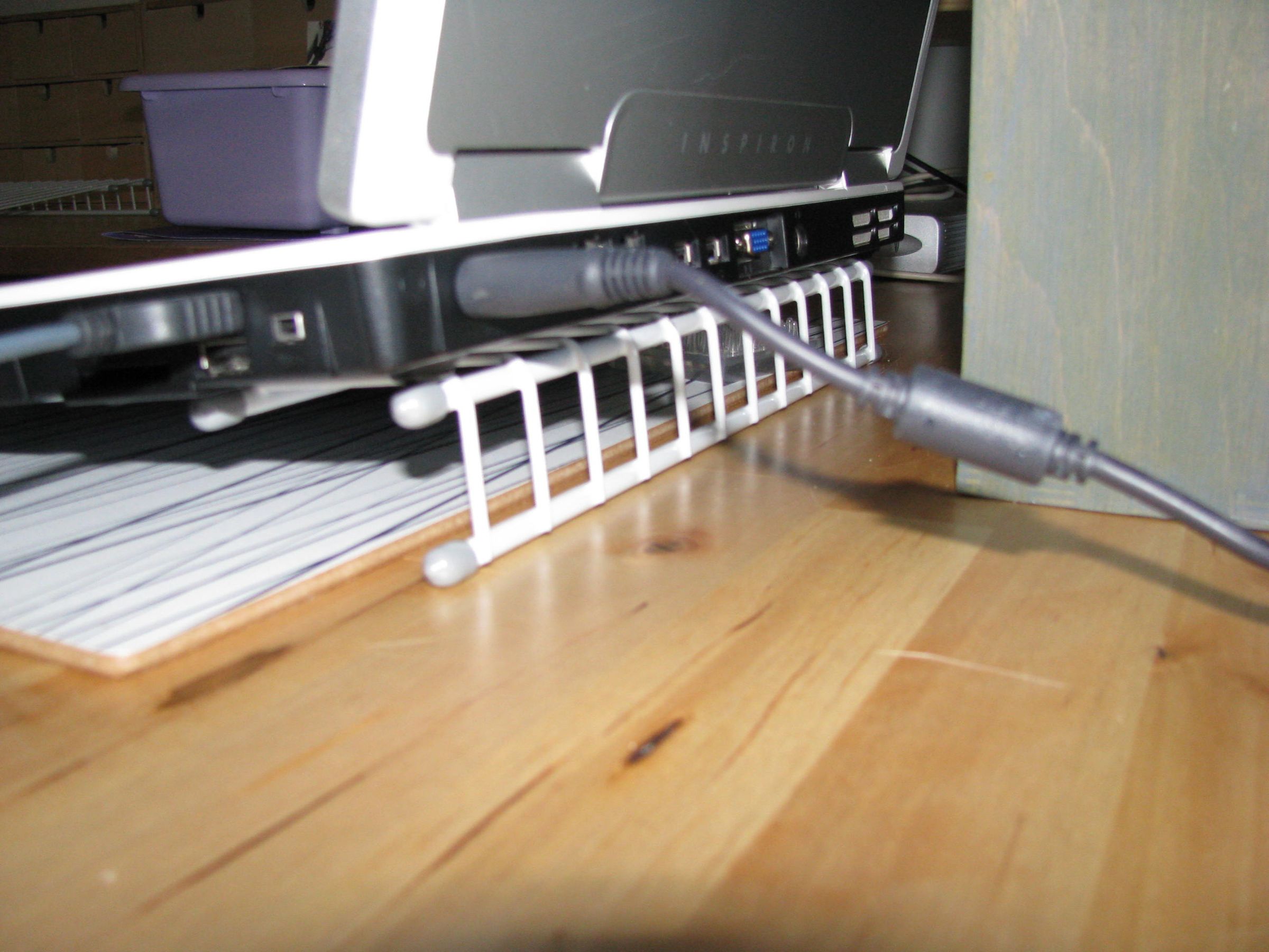 Wire Laptop Stand X 4 : 4 Steps - Instructables