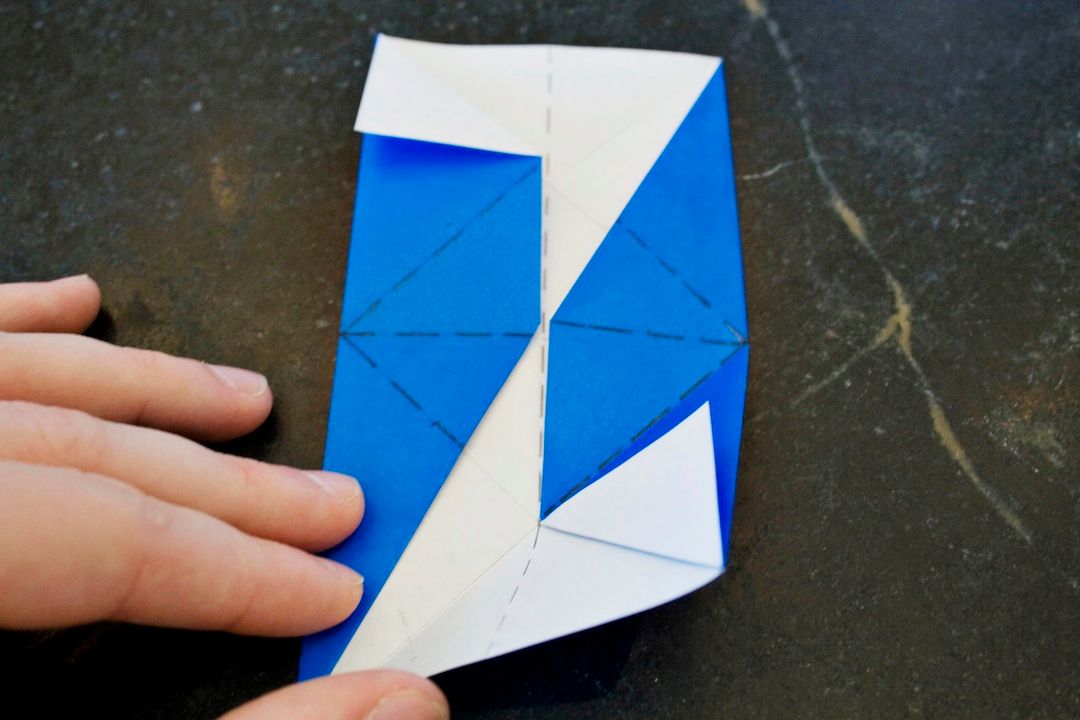 Sonobe Unit Origami : 9 Steps (with Pictures) - Instructables