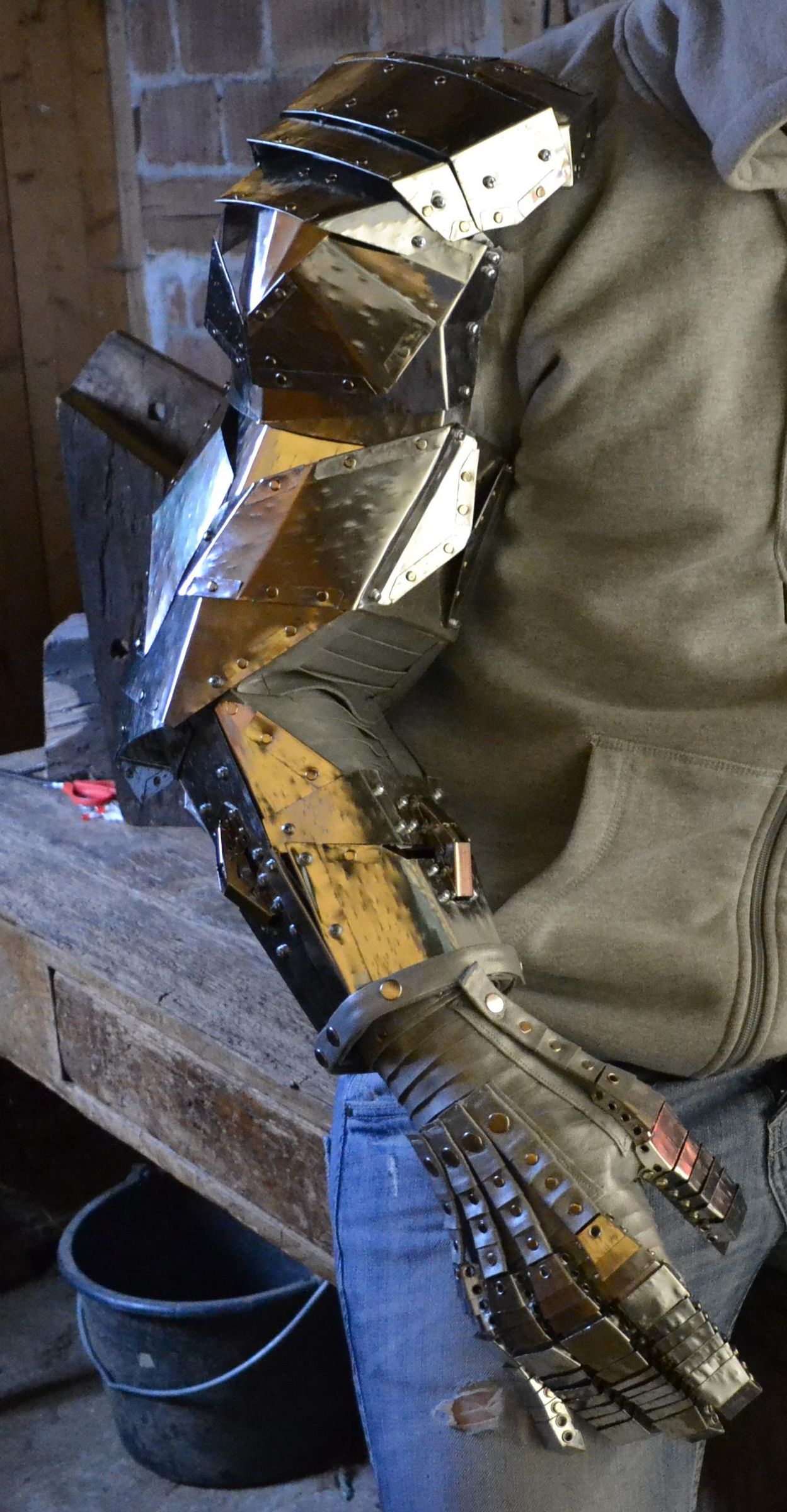 How to Build a Metal Arm : 6 Steps (with Pictures) - Instructables
