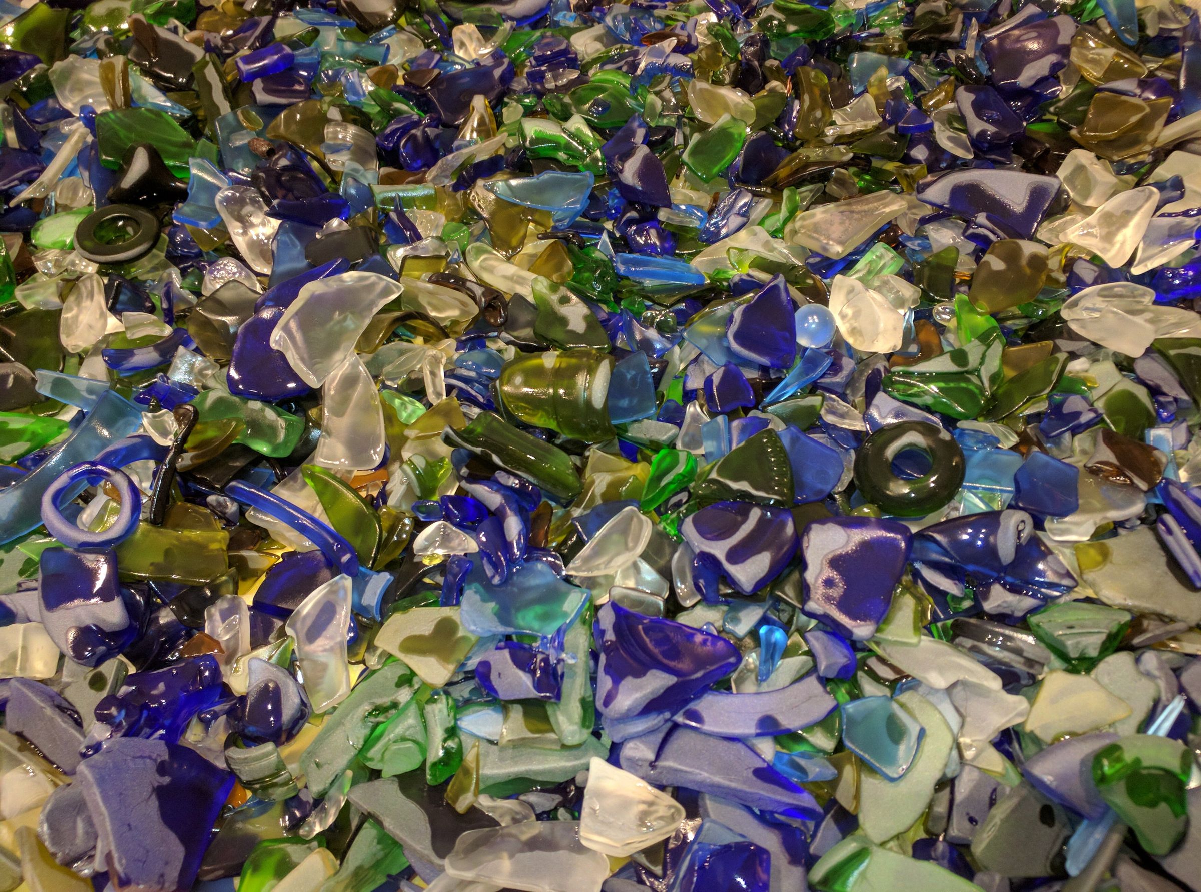 Tumbled Bottle Glass Mosaic Sliding Door : 5 Steps (with Pictures ...