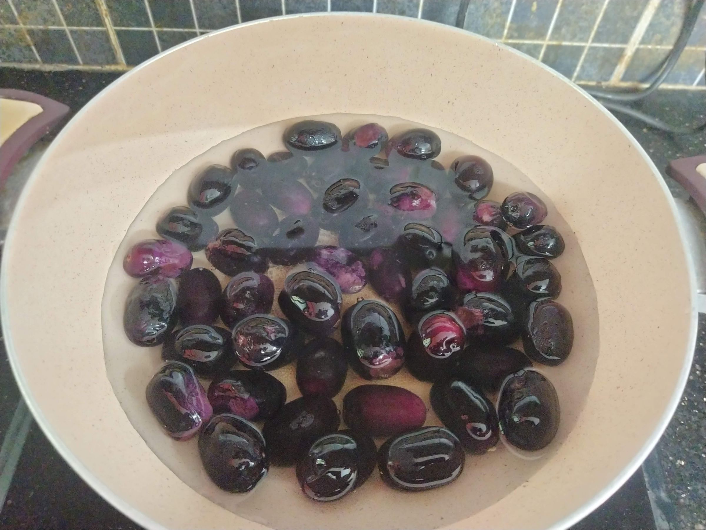 Jamun Jam : 8 Steps (with Pictures) - Instructables