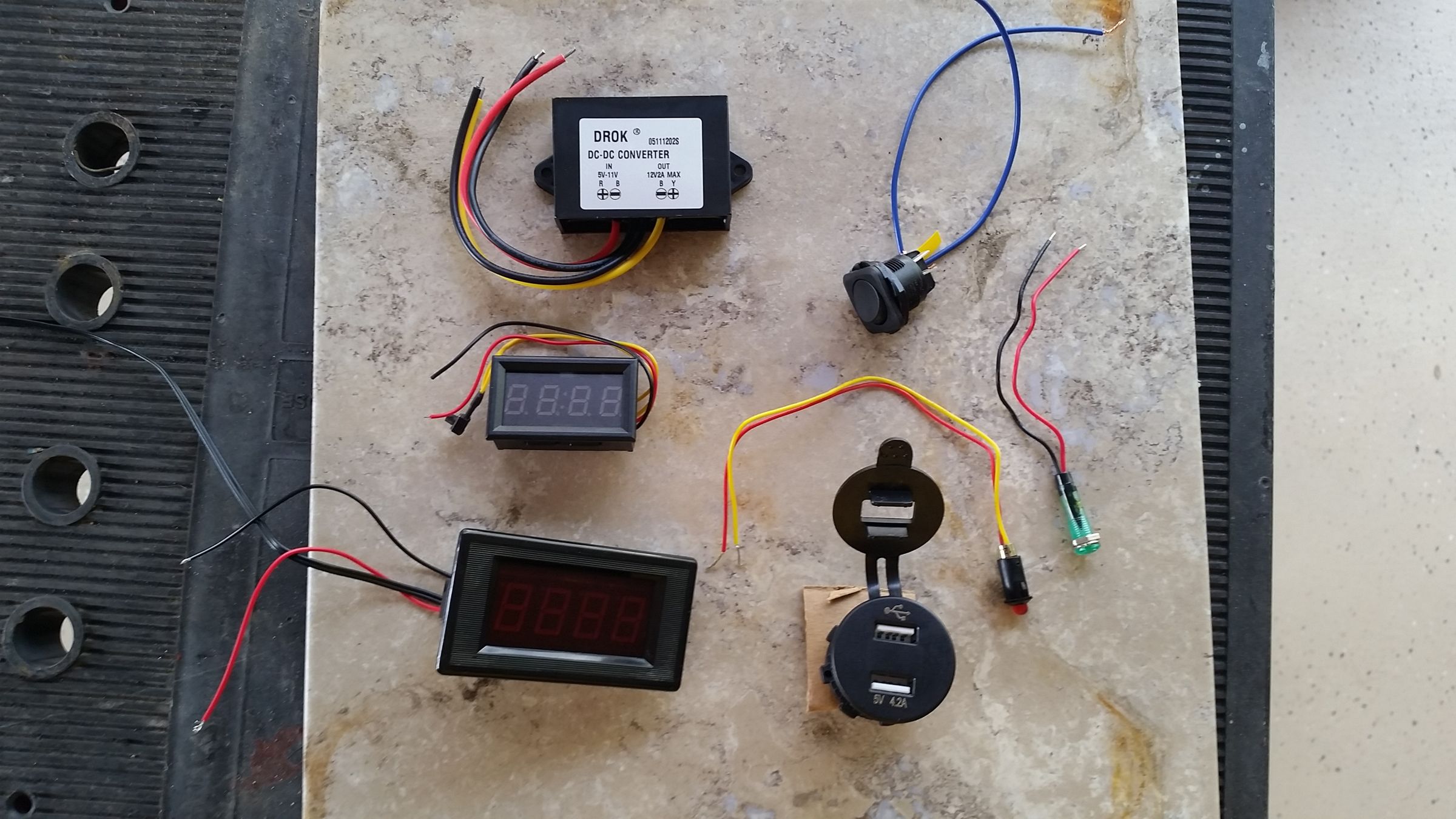 Tool Box Stereo : 7 Steps (with Pictures) - Instructables