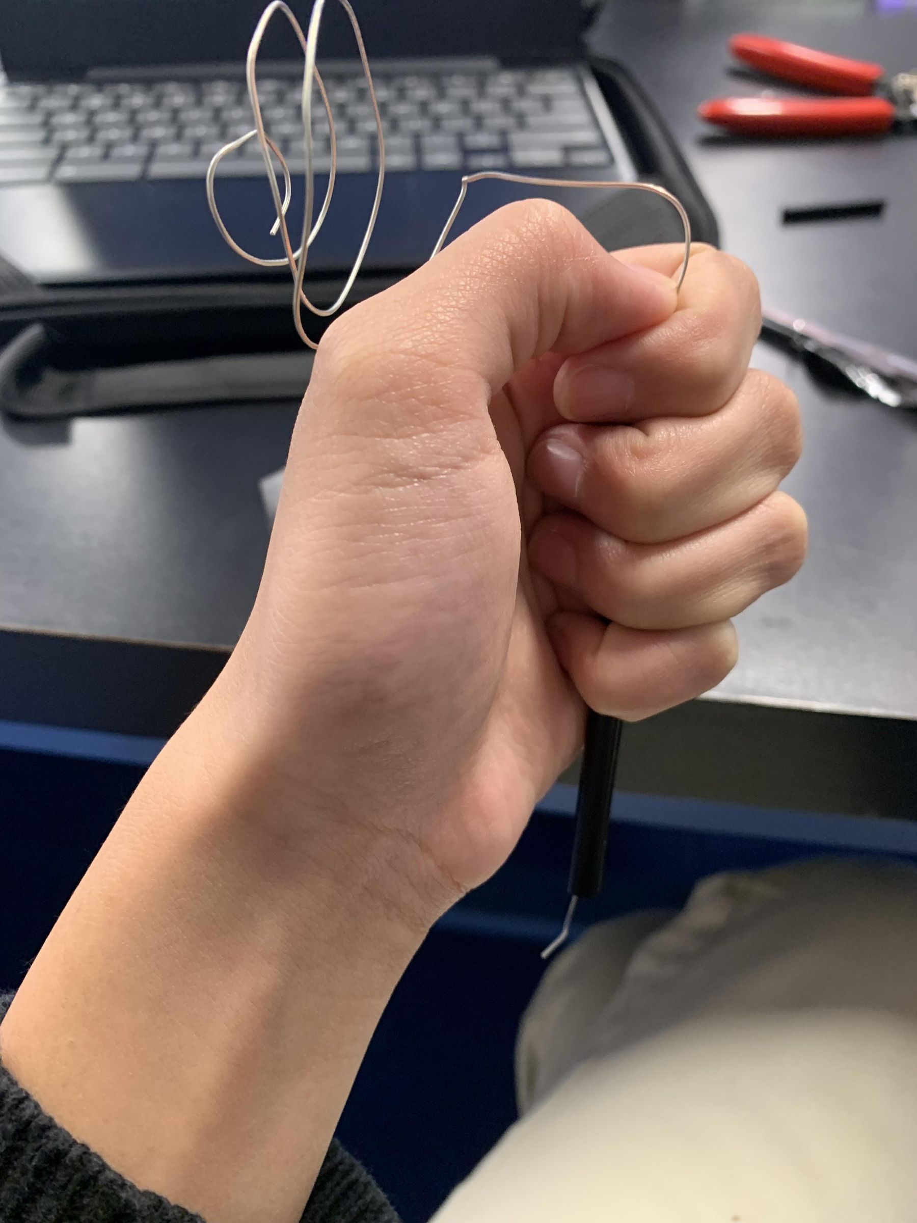 How to Make an Electroscope!! : 13 Steps - Instructables