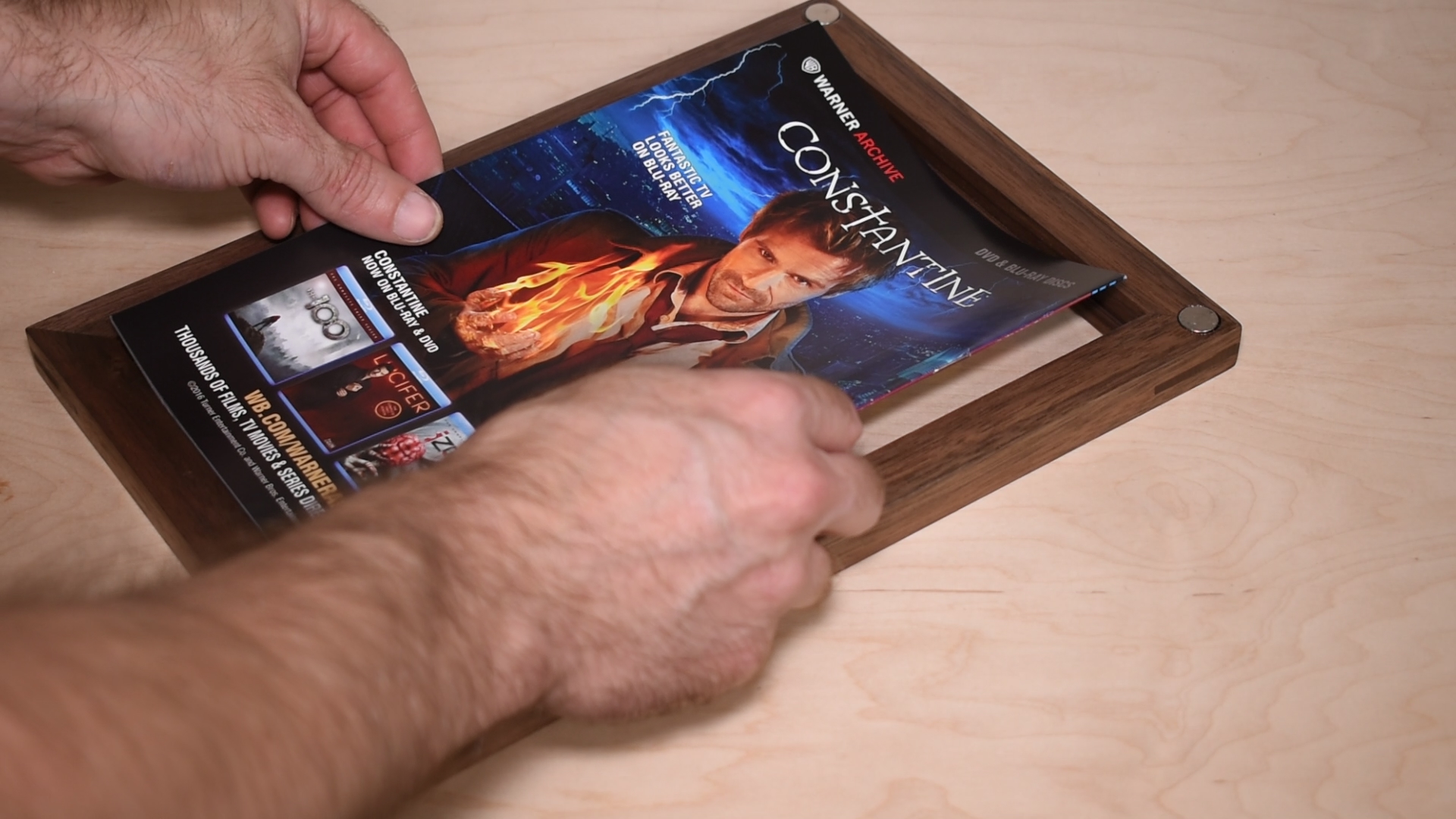 Comic Book Display Cabinet : 15 Steps (with Pictures) - Instructables