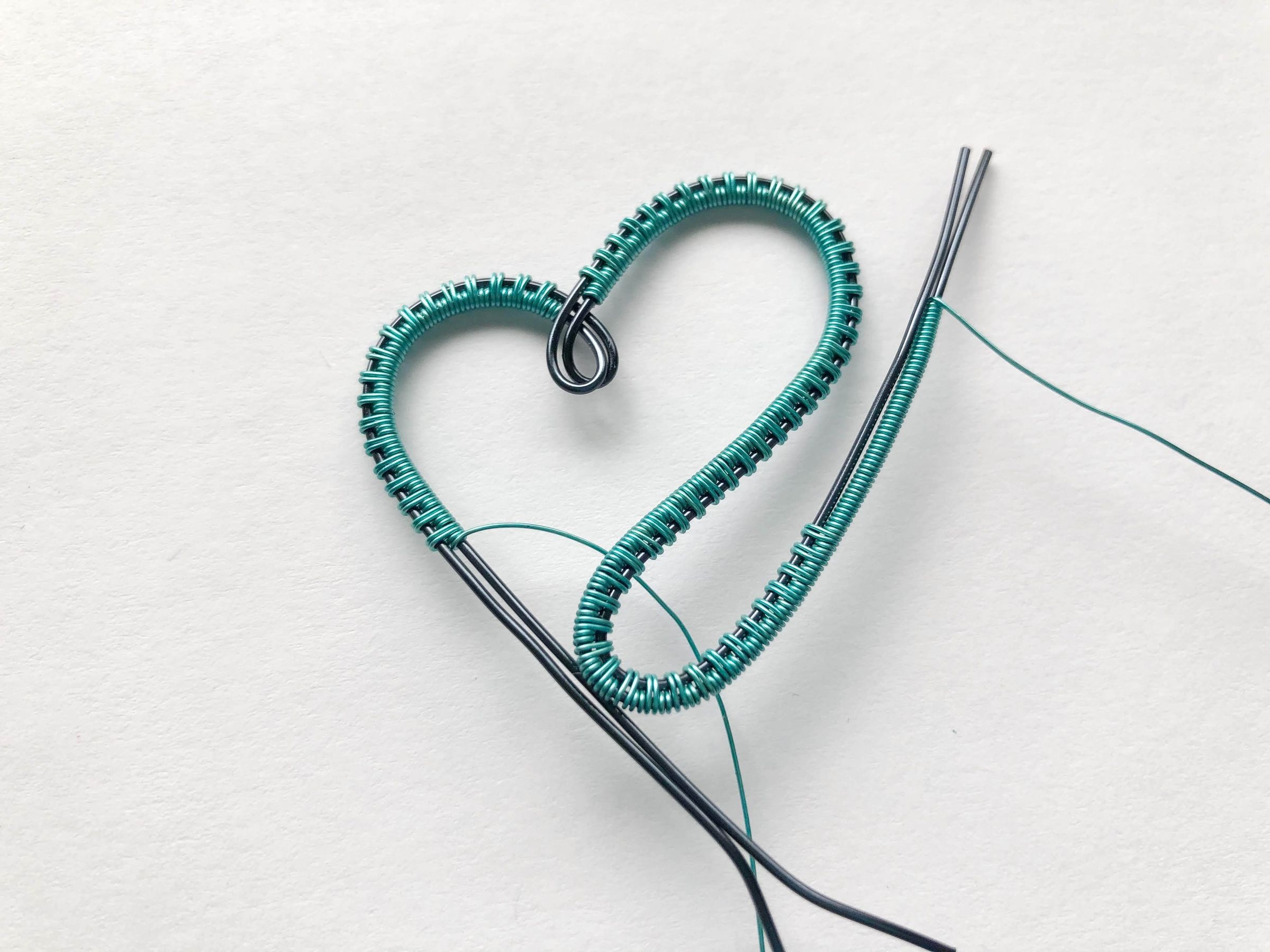 Woven Wire Hearts : 17 Steps (with Pictures) - Instructables