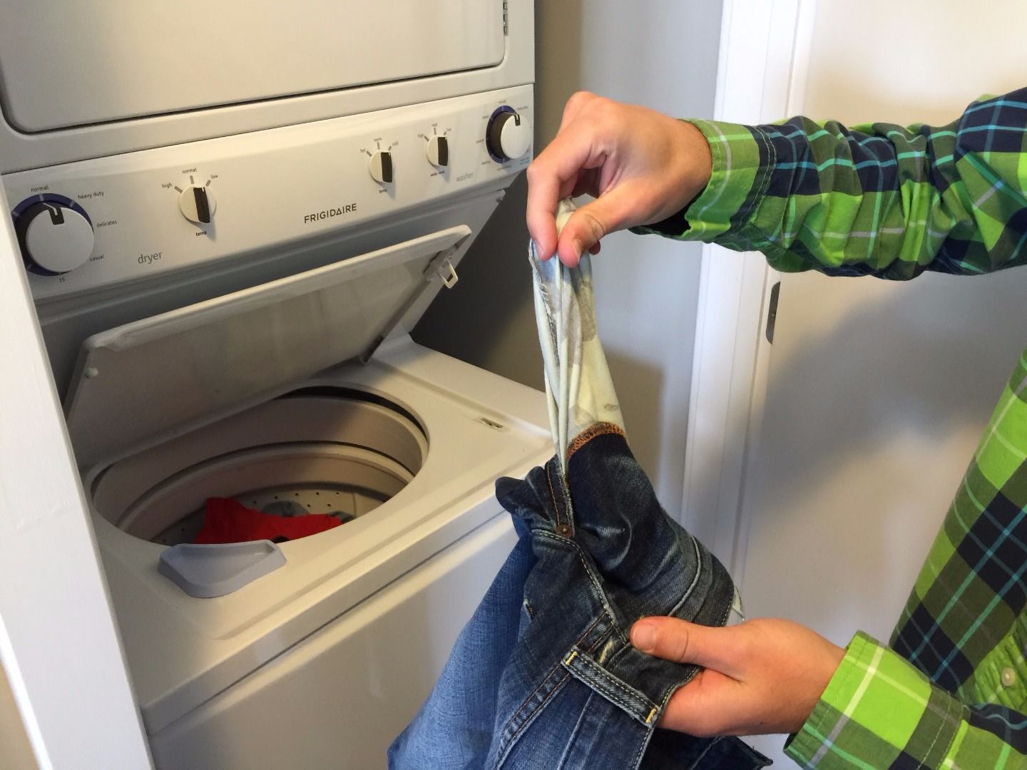 How to Do Laundry 101 : 5 Steps - Instructables