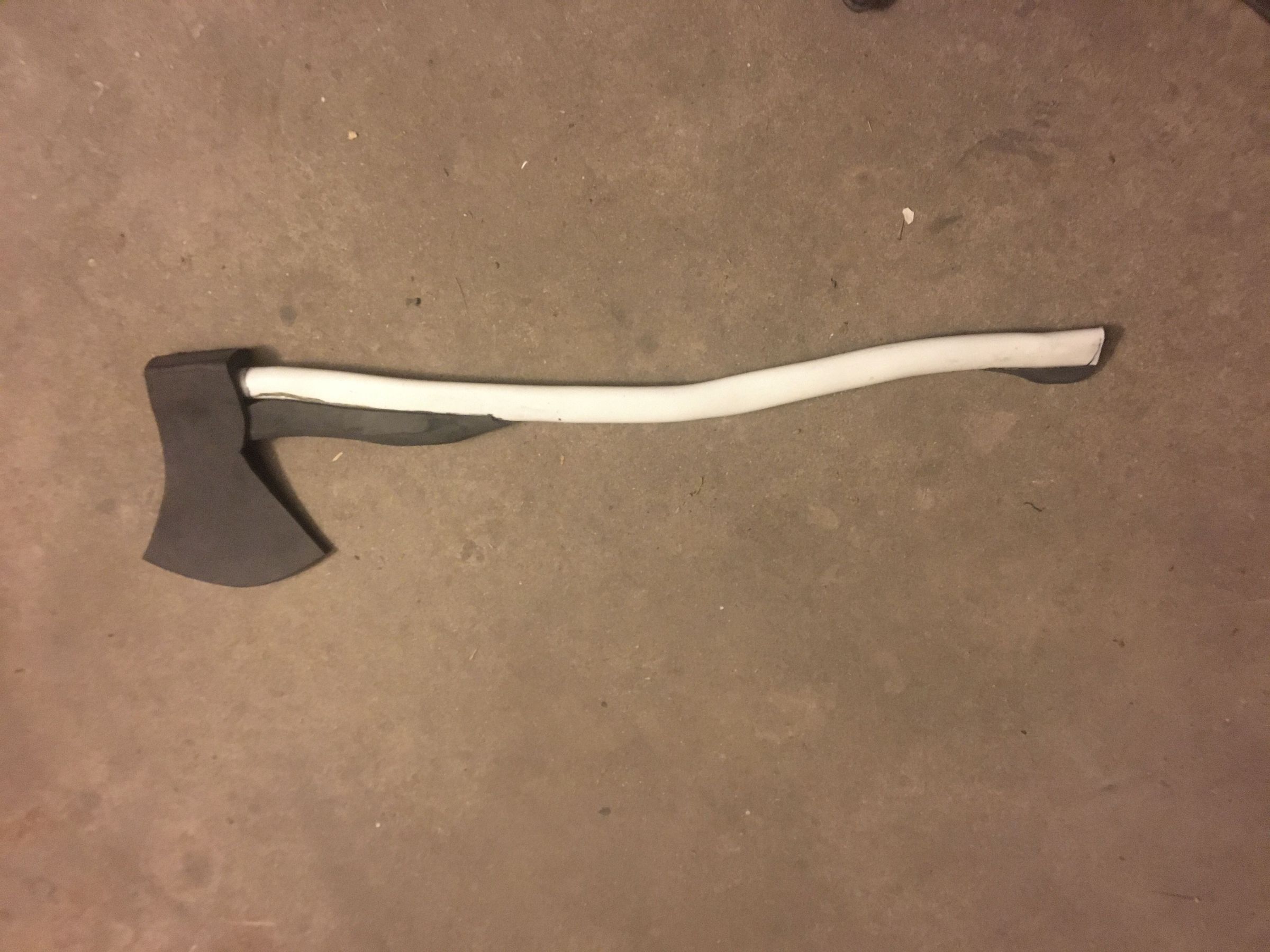 How to Make a Prop Axe : 8 Steps - Instructables
