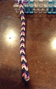 Rainbow Loom Fishtail Pattern : 8 Steps (with Pictures) - Instructables