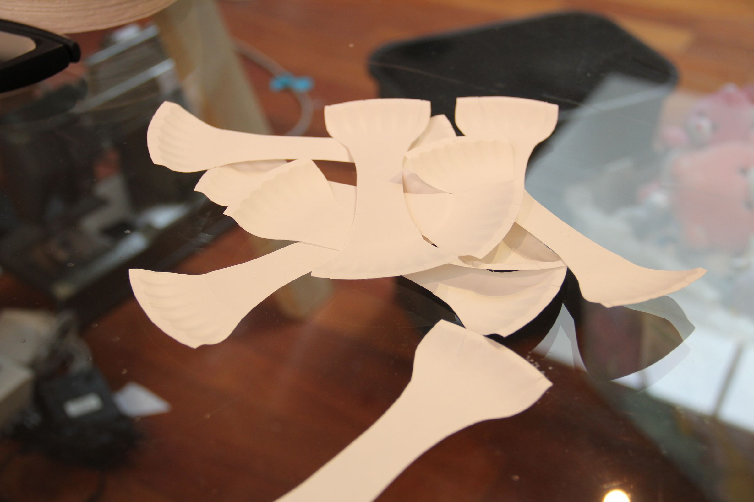 Paper Plate Skeleton : 4 Steps (with Pictures) - Instructables
