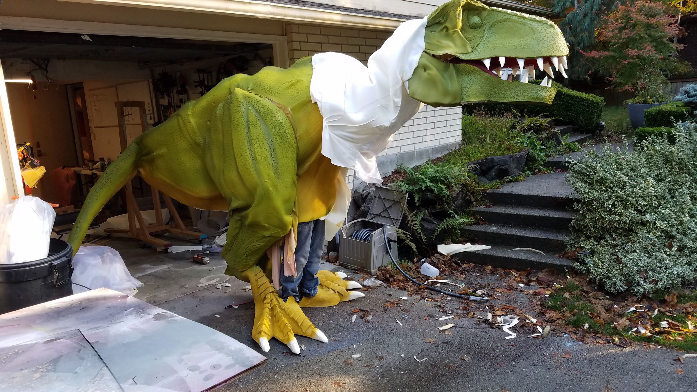 T-Rex Dinosaur Costume : 8 Steps (with Pictures) - Instructables