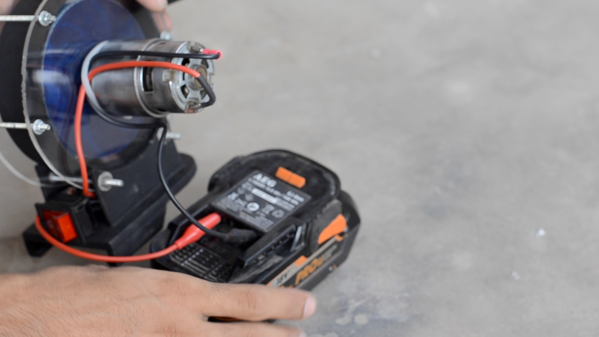 DIY Cordless Air Blower (Homemade Tools) : 10 Steps (with Pictures ...