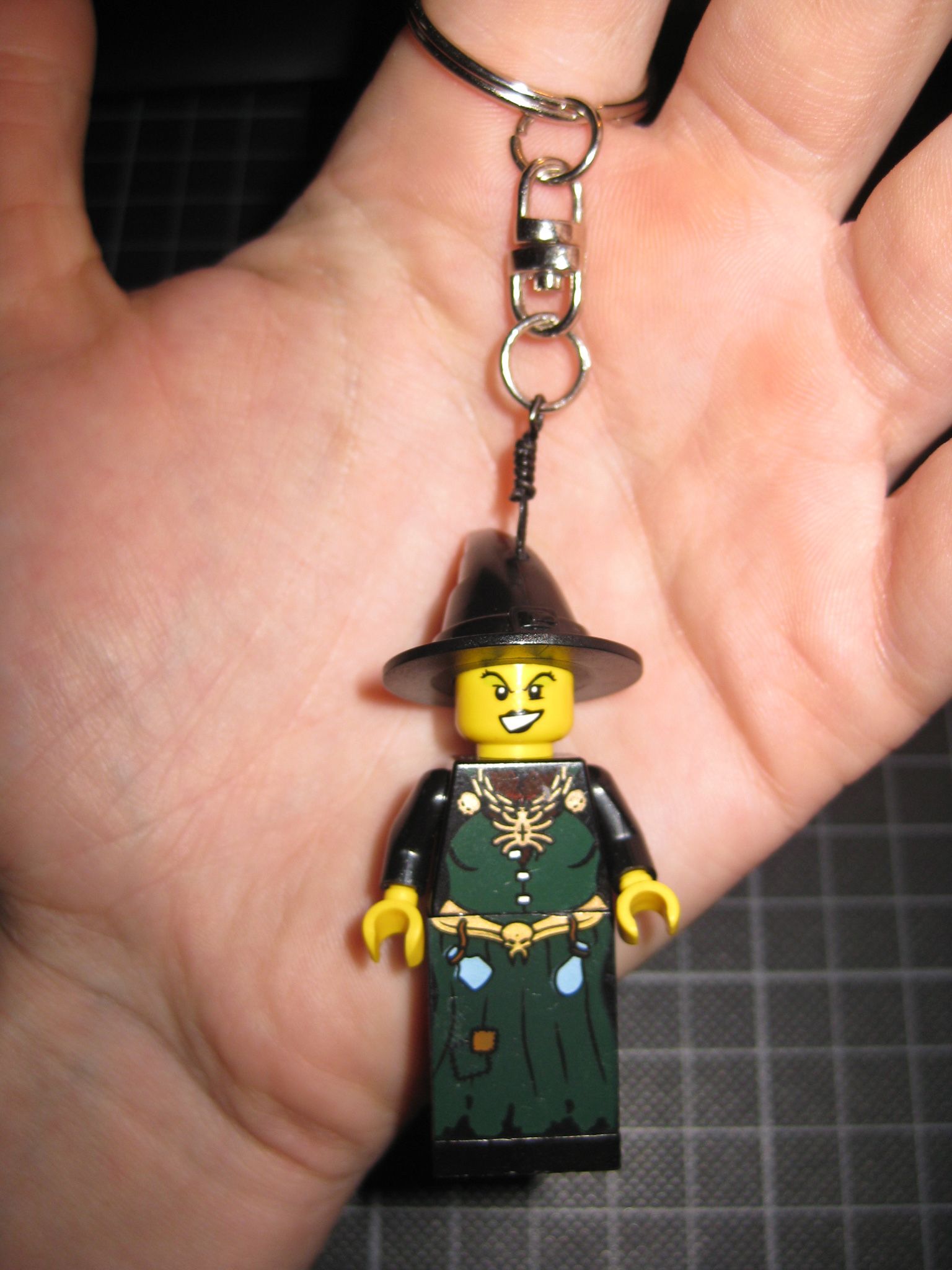 Lego Figure USB Drive : 4 Steps (with Pictures) - Instructables
