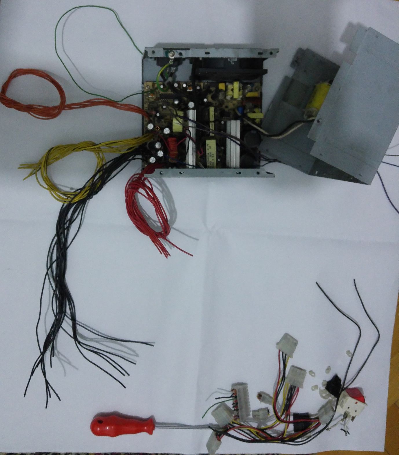 Power Supply From Old PSU : 8 Steps (with Pictures) - Instructables