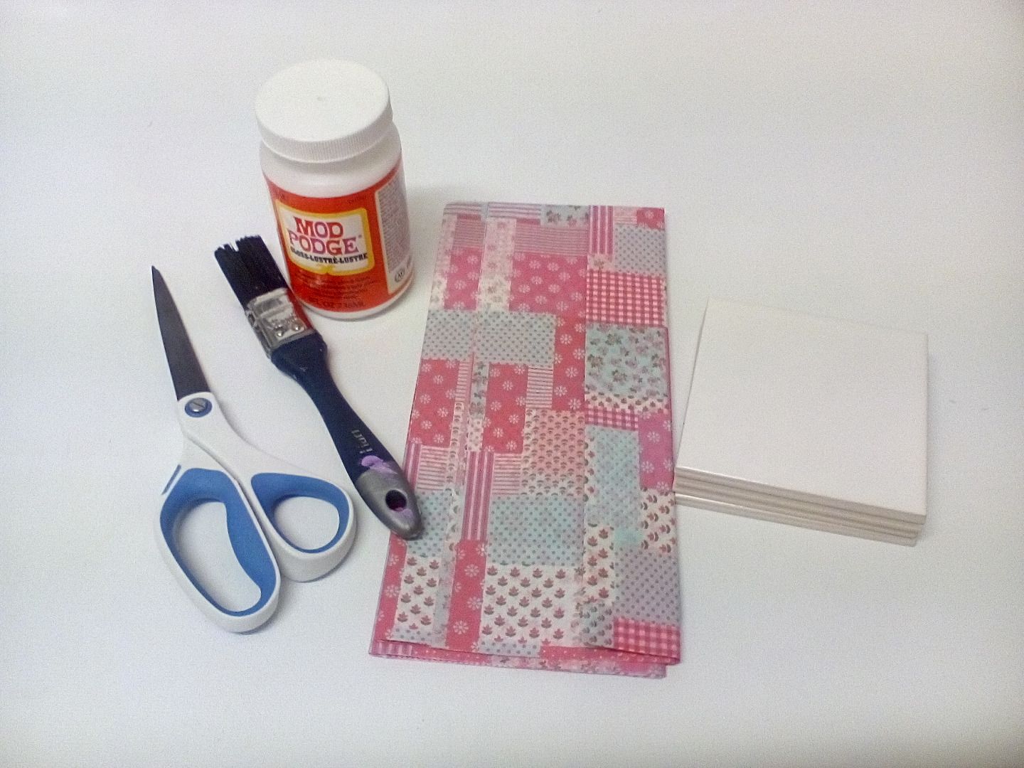 Easy Tissue Paper Coasters : 4 Steps (with Pictures) - Instructables