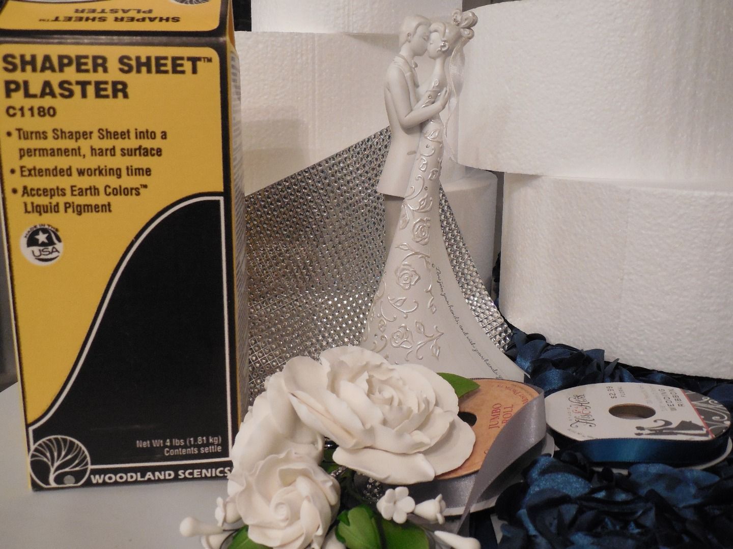 Fake That Wedding Cake! ( at Least Part of It ) : 8 Steps (with ...