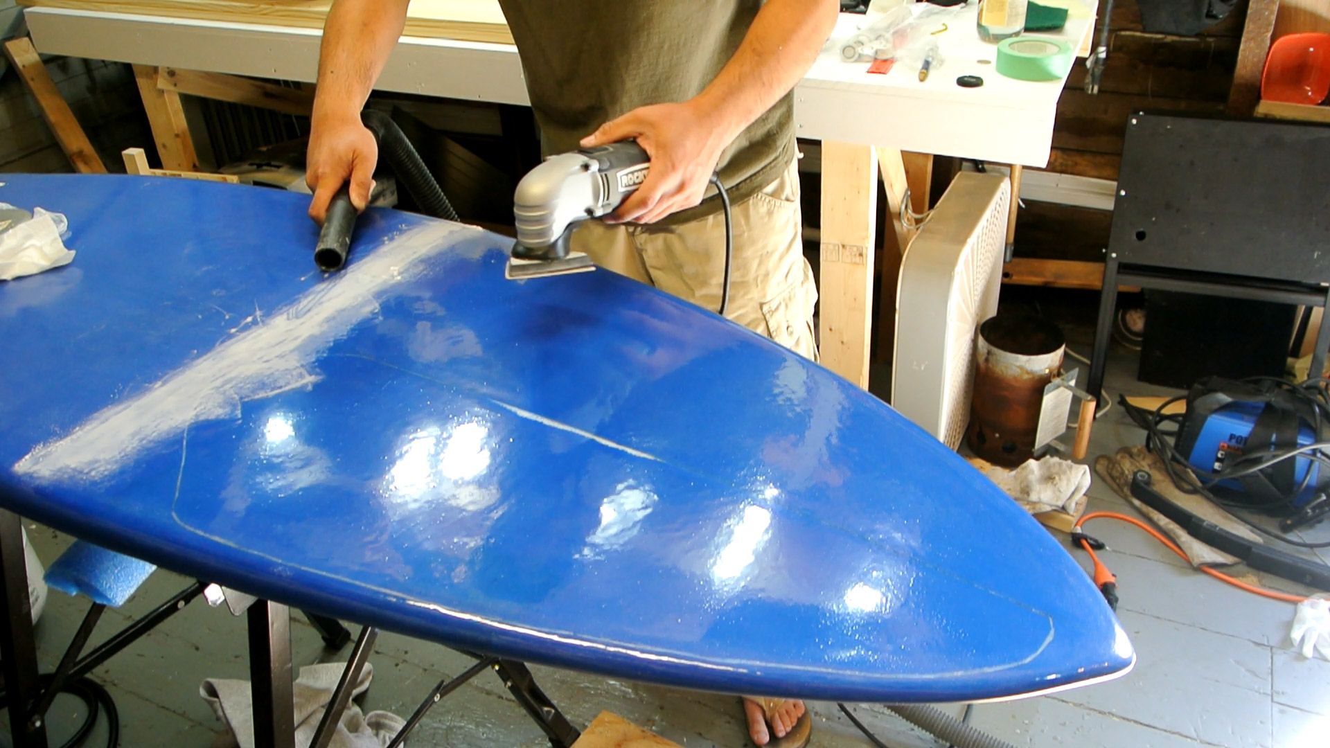 How to Repair a Surfboard : 10 Steps (with Pictures) - Instructables