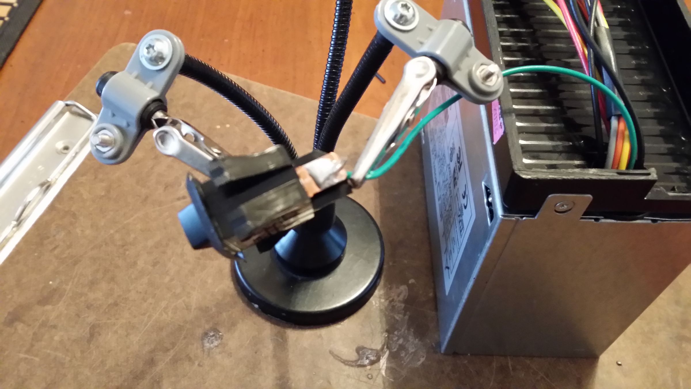 Easy Benchtop Power Supply : 8 Steps (with Pictures) - Instructables