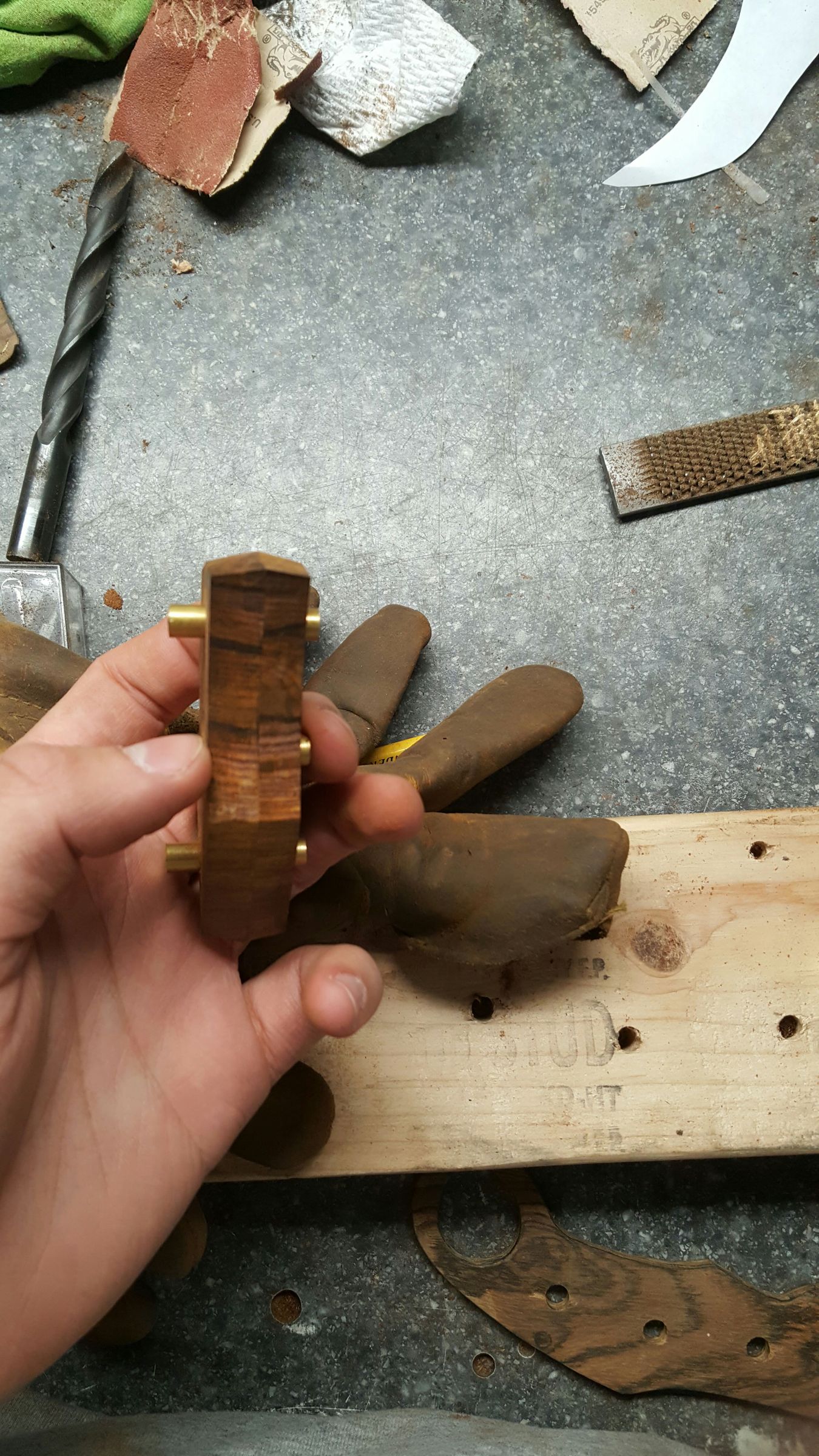 Training Karambit : 6 Steps (with Pictures) - Instructables