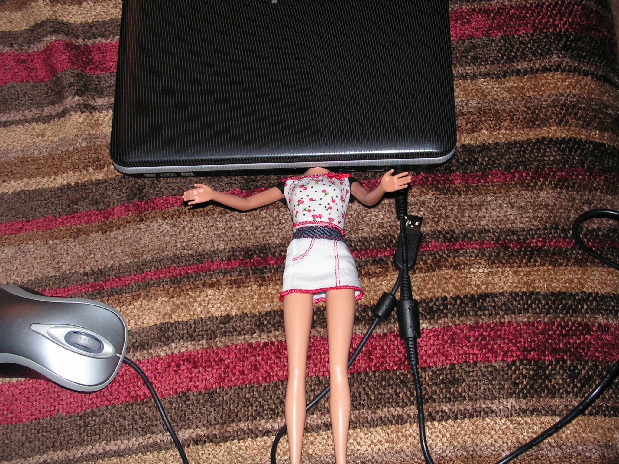 USB Barbie : 8 Steps (with Pictures) - Instructables