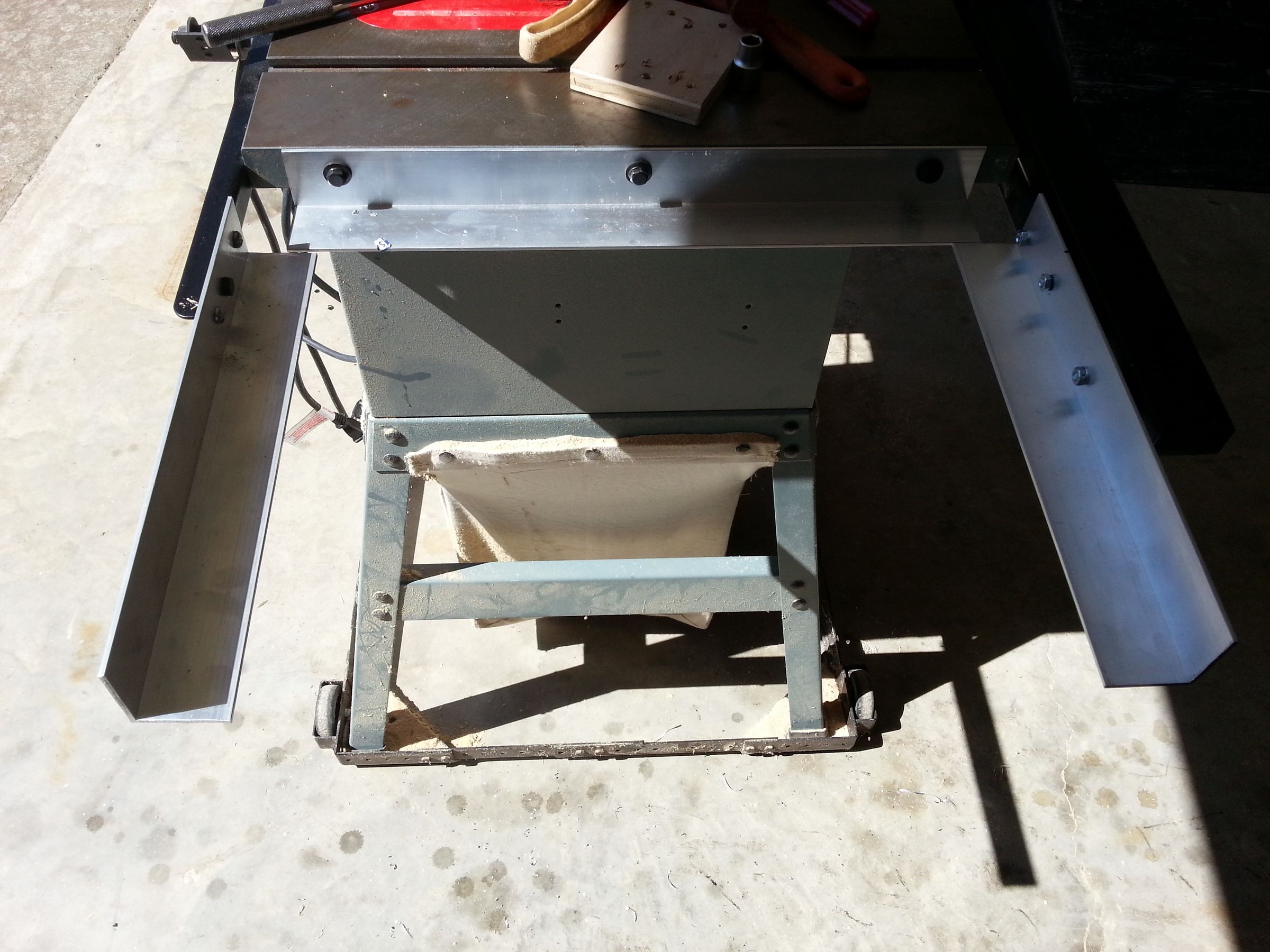 Add a Jig Saw Table to Your Table Saw : 6 Steps (with Pictures ...