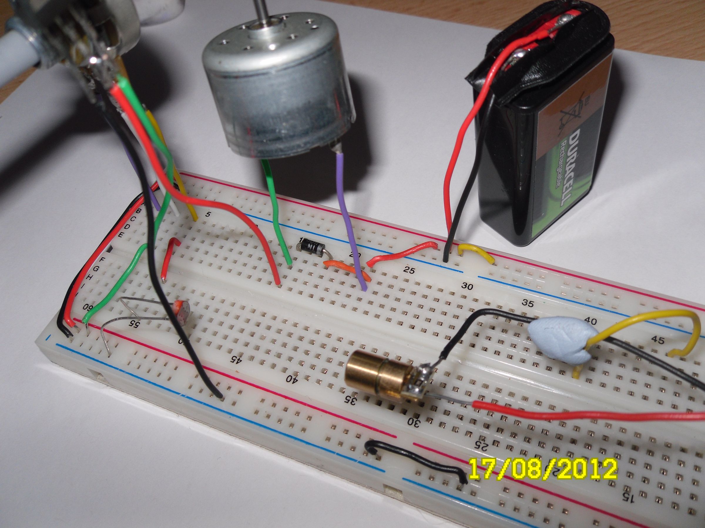 Sensor Circuits With a MOSFET - Instructables