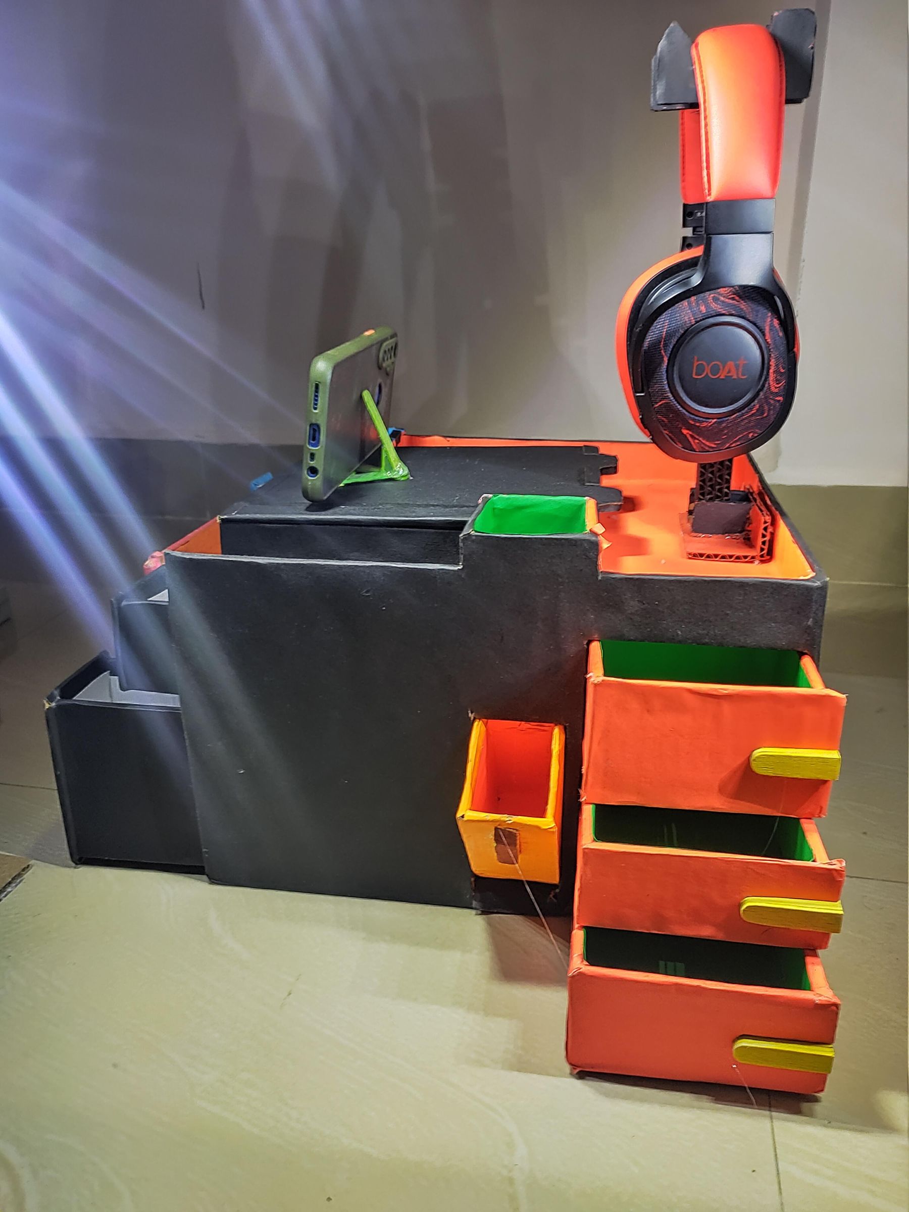 CARDBOARD COMPLEX : 15 Steps (with Pictures) - Instructables