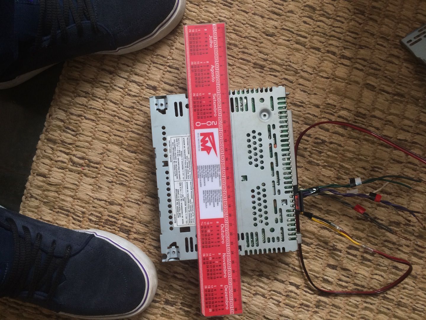 Recycling Old Car Radio Into an Audio Amplifier : 9 Steps (with ...