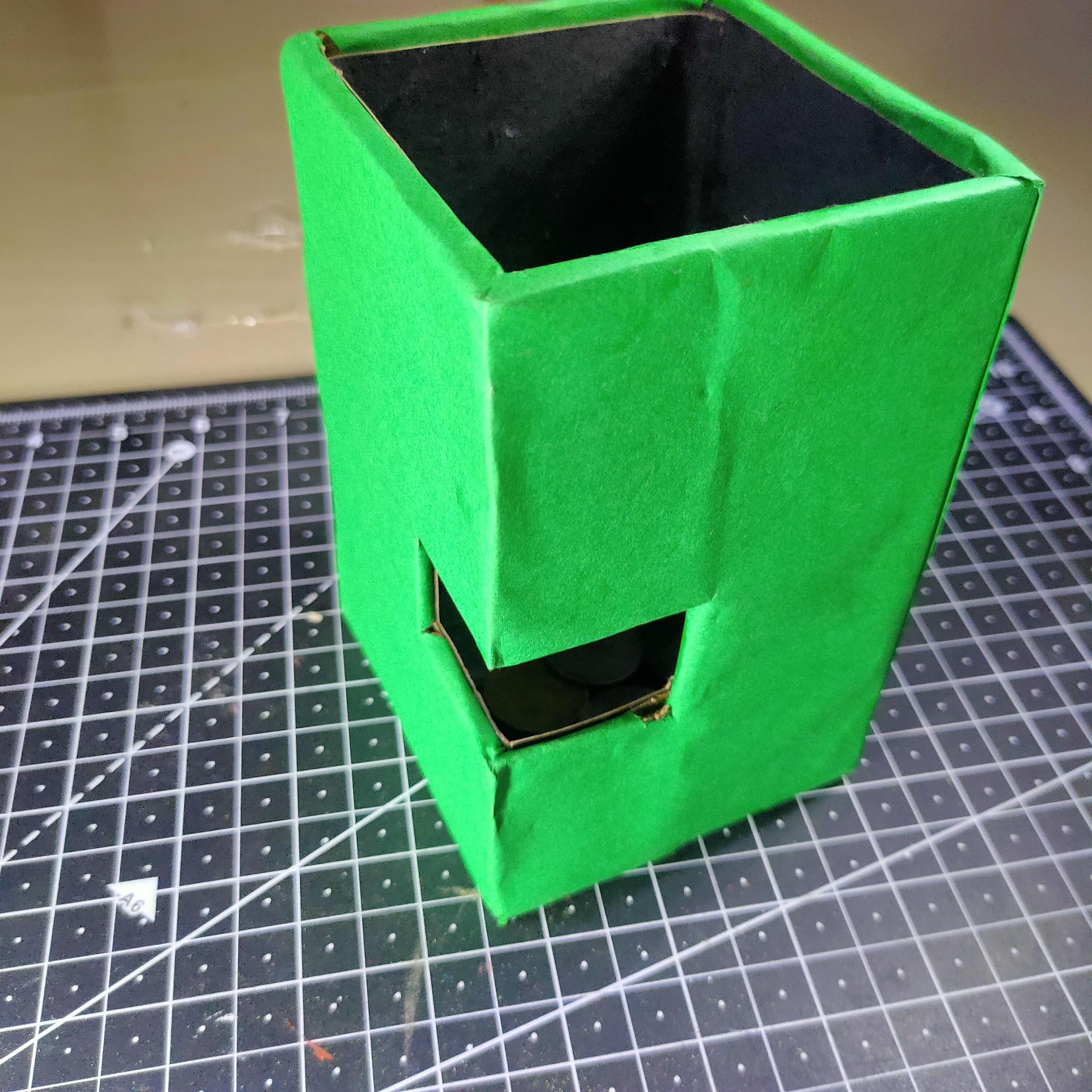 CARDBOARD COMPLEX : 15 Steps (with Pictures) - Instructables