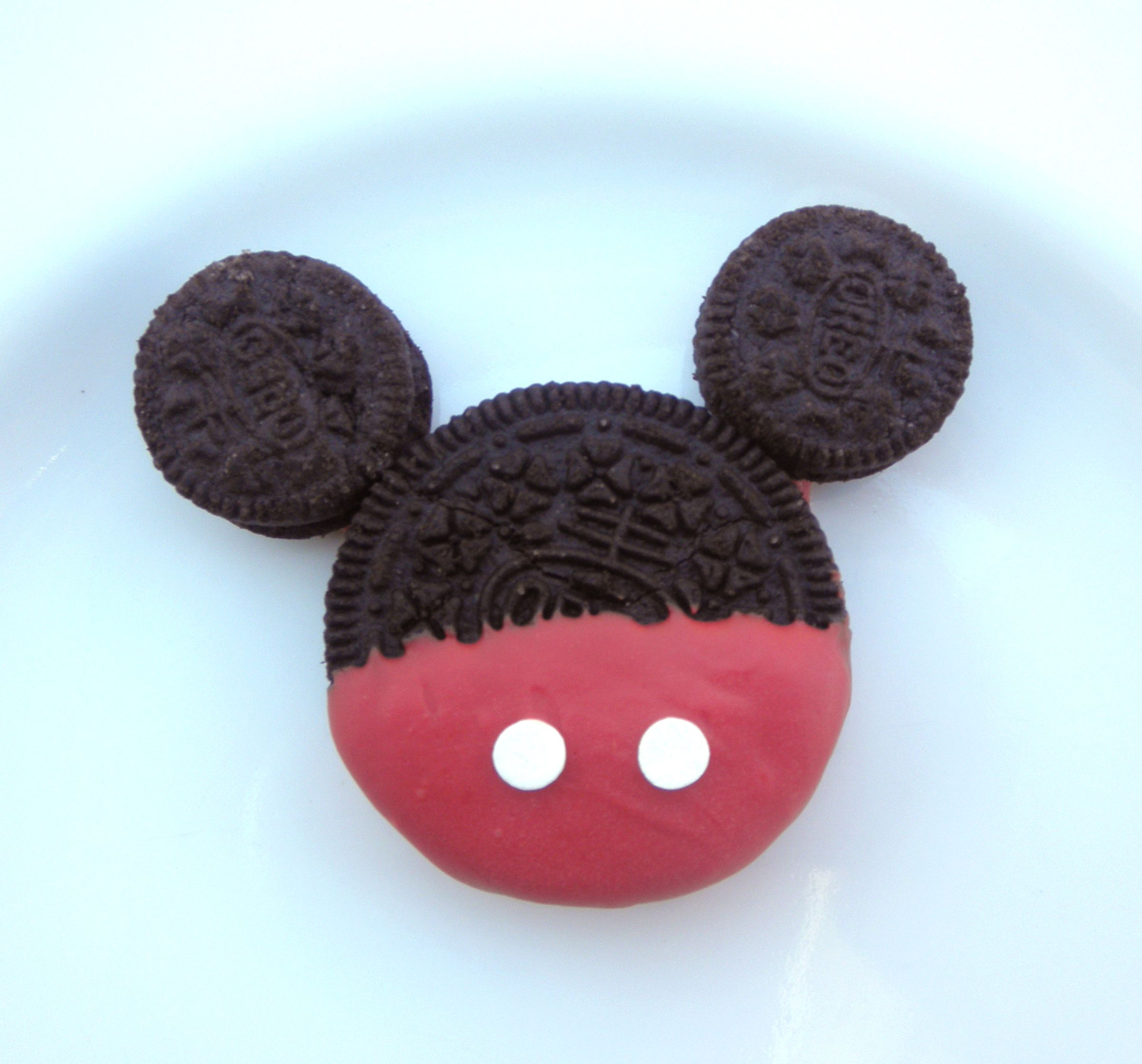 Mickey Mouse Oreos : 3 Steps (with Pictures) - Instructables