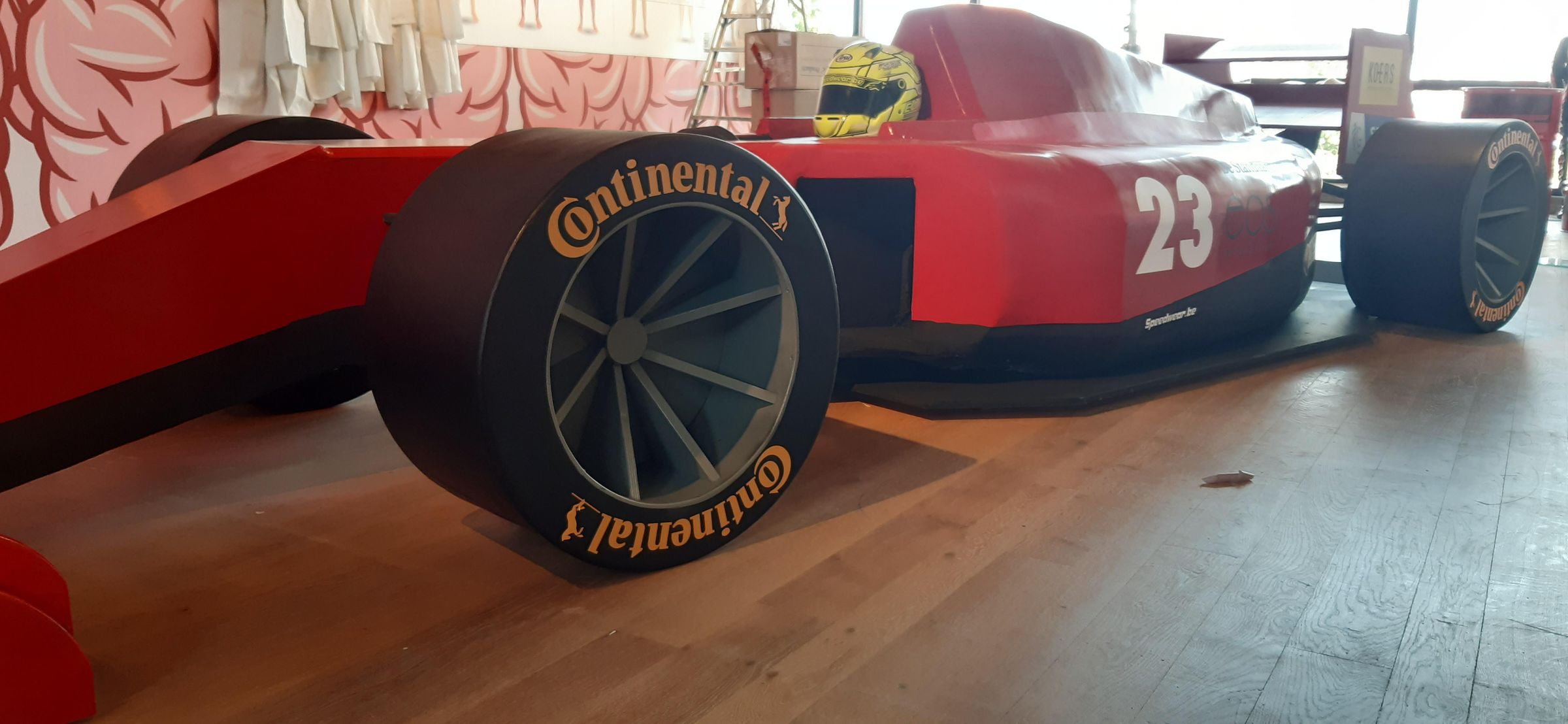 Full-size F1 Replica Car : 19 Steps (with Pictures) - Instructables