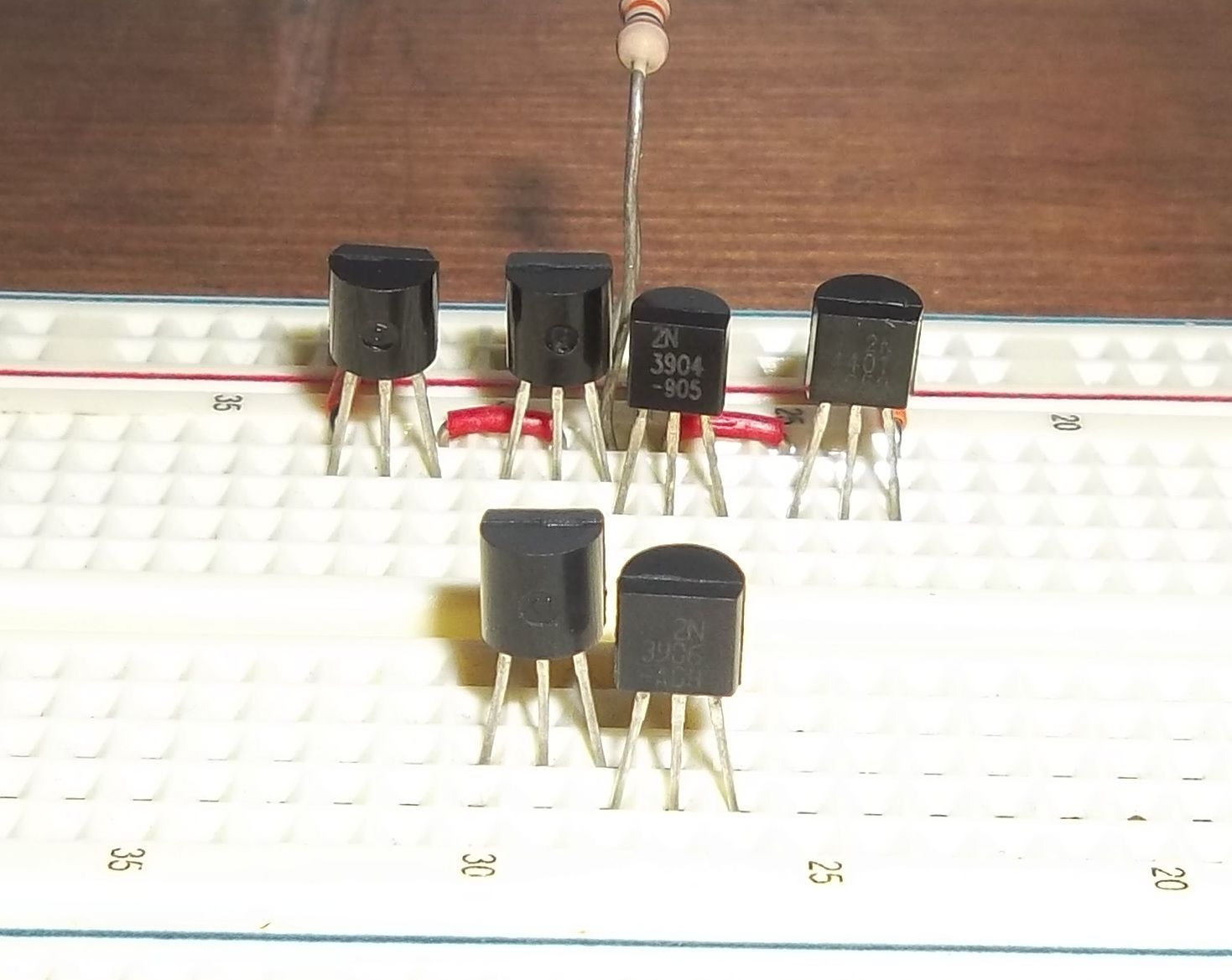 Build Your Own 555 Timer : 20 Steps (with Pictures) - Instructables