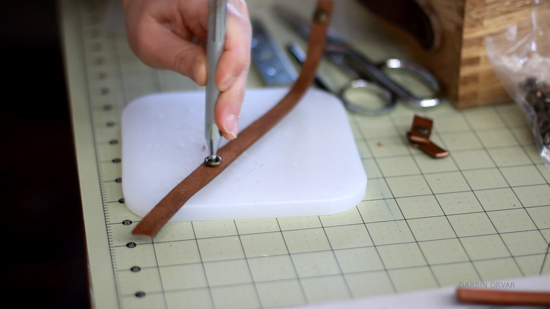 8 Easy DIY Leather Christmas Gifts : 9 Steps (with Pictures ...