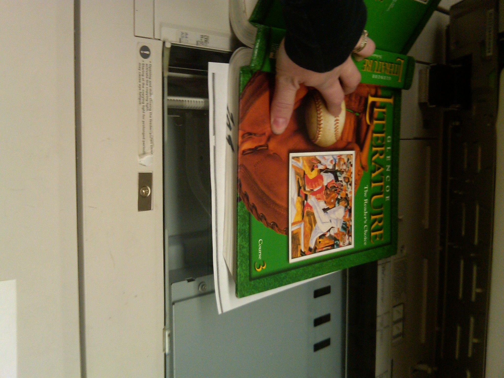 How to Photocopy From a Book, Without the Big Black Borders! : 5 Steps ...