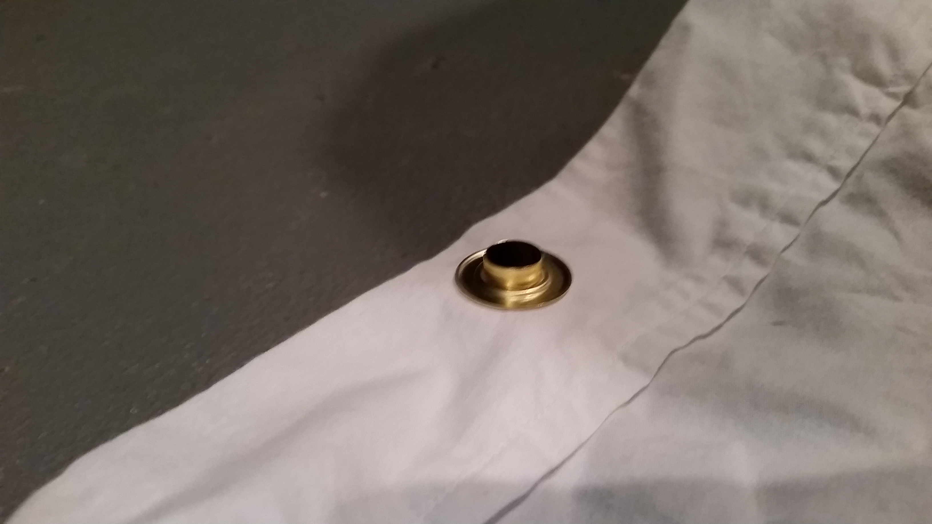 Backyard Movie Screen : 9 Steps (with Pictures) - Instructables