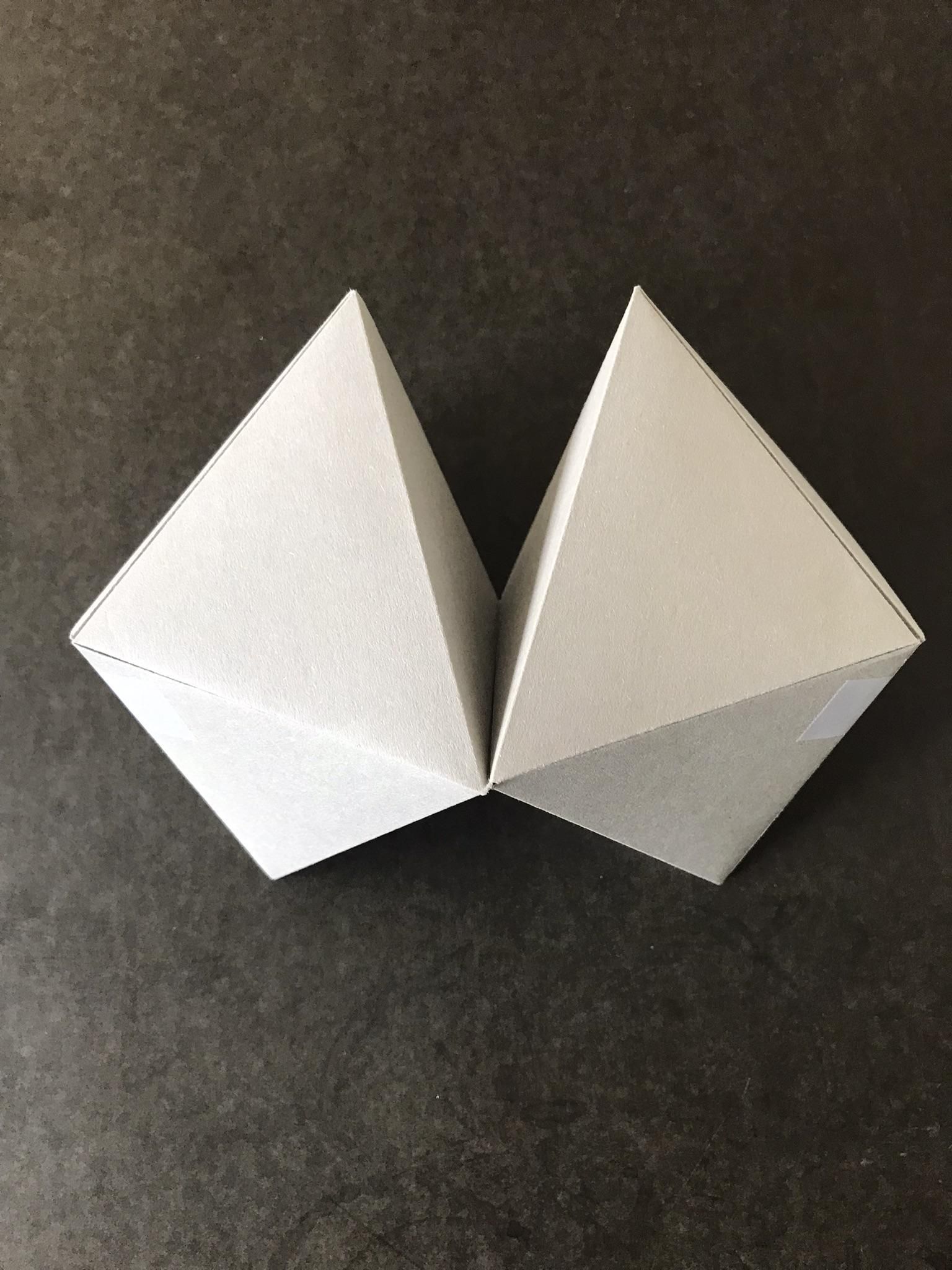 The A4 Rhombic Dipyramid : 3 Steps (with Pictures) - Instructables